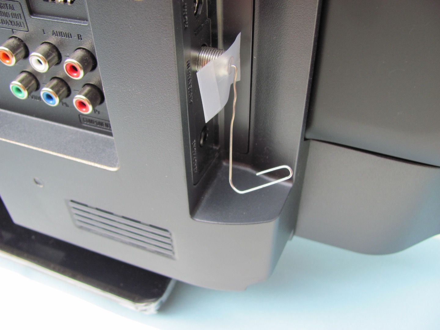 Emergency TV Antenna : 9 Steps (with Pictures) - Instructables