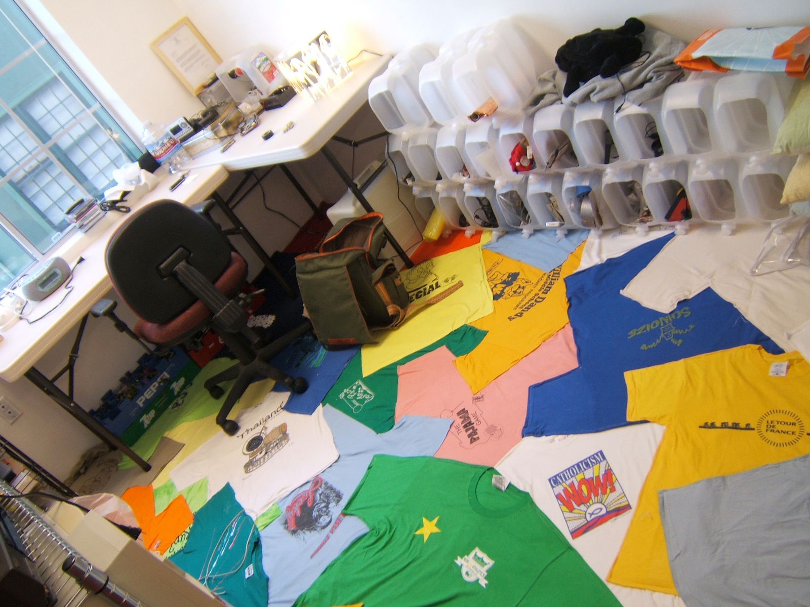 T-shirt Rug : 7 Steps (with Pictures) - Instructables