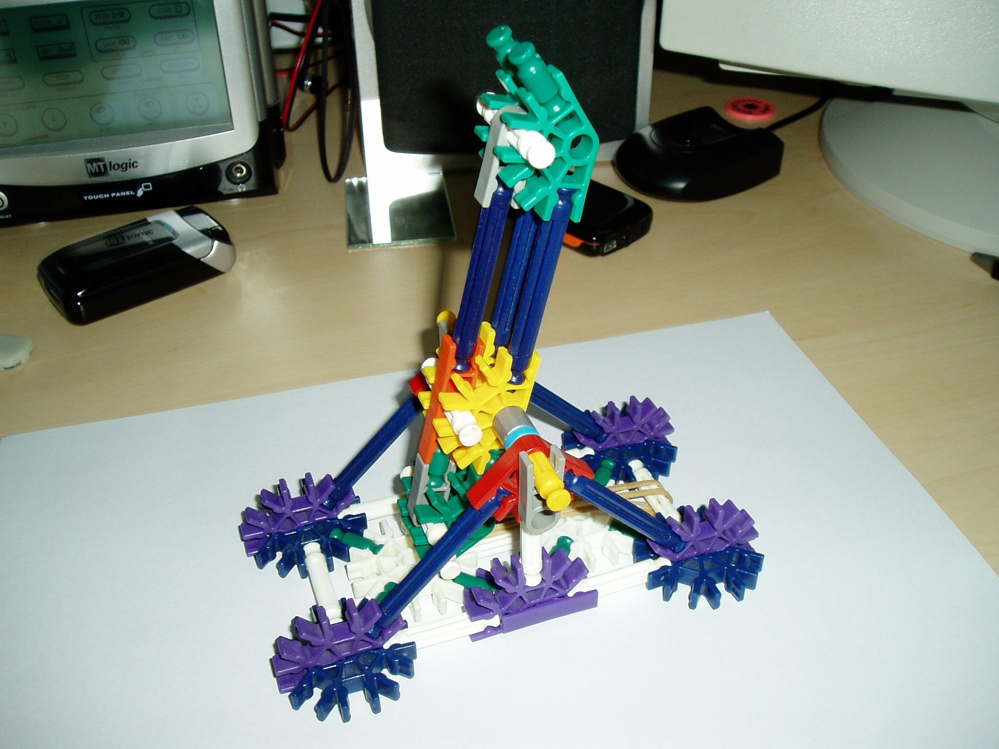 Marble Shooting Mini Knex Catapult : 7 Steps - Instructables