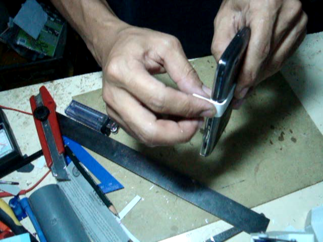 How to Make Phone Holder From Pvc Water Pipe : 4 Steps - Instructables