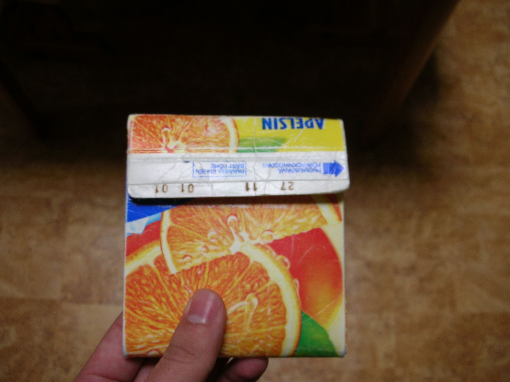 [eng] YAW (Yet Another Wallet) Made From Recycled Stuff!!!-- [esp ...