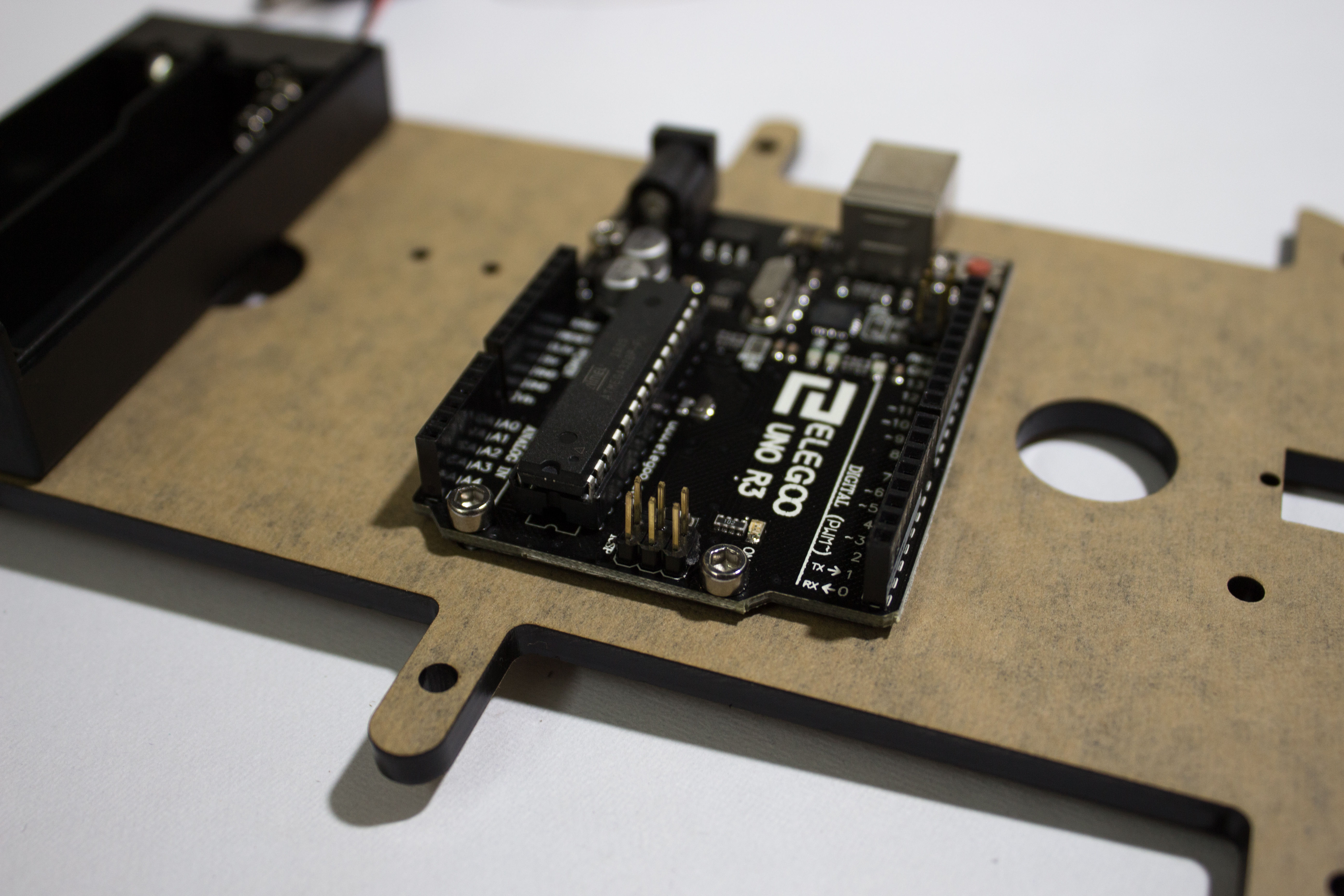 Smartphone Controlled Arduino Robot : 10 Steps (with Pictures ...