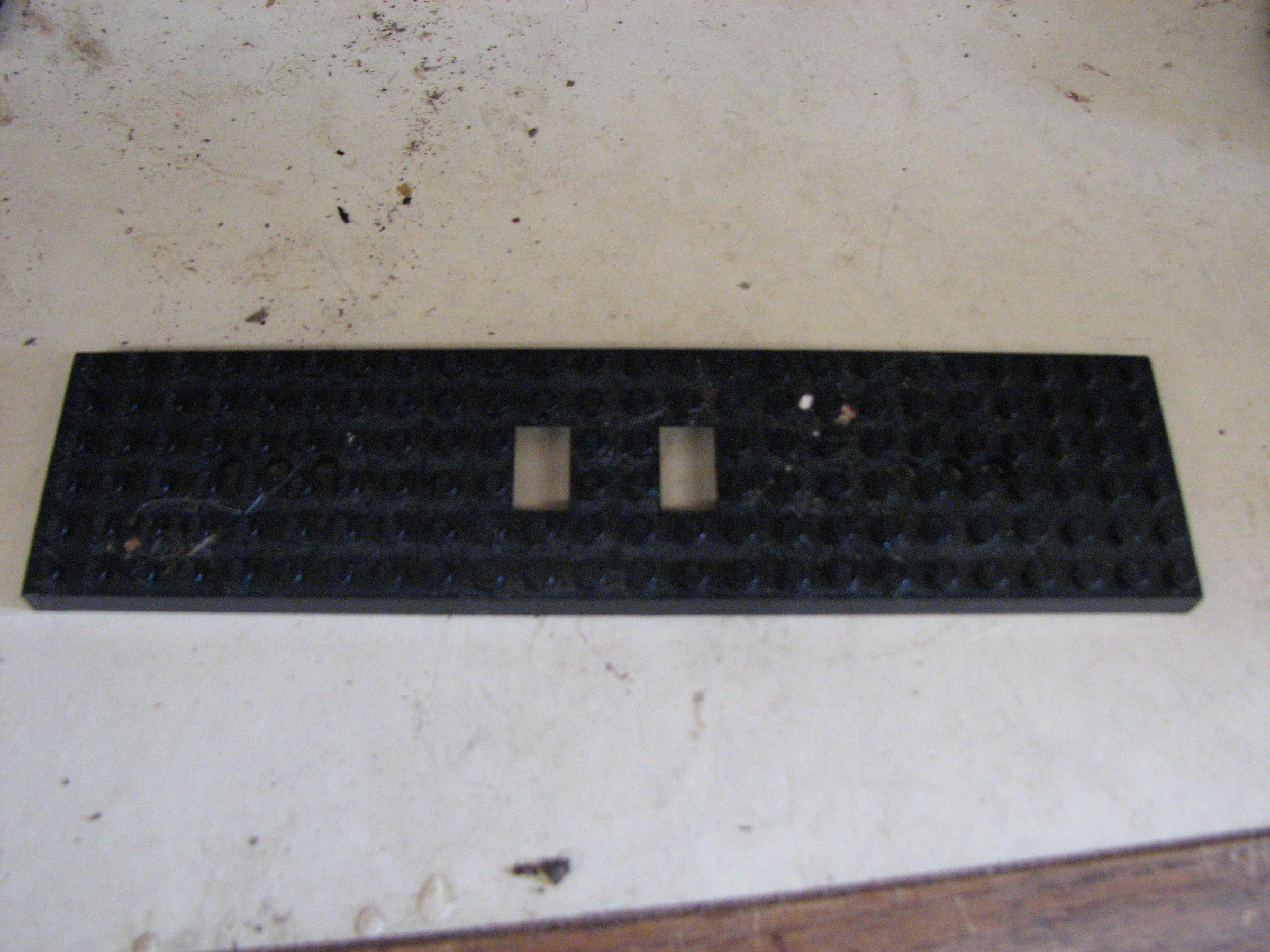 Charging Dock for a NES Controller Cellphone!!! : 7 Steps - Instructables