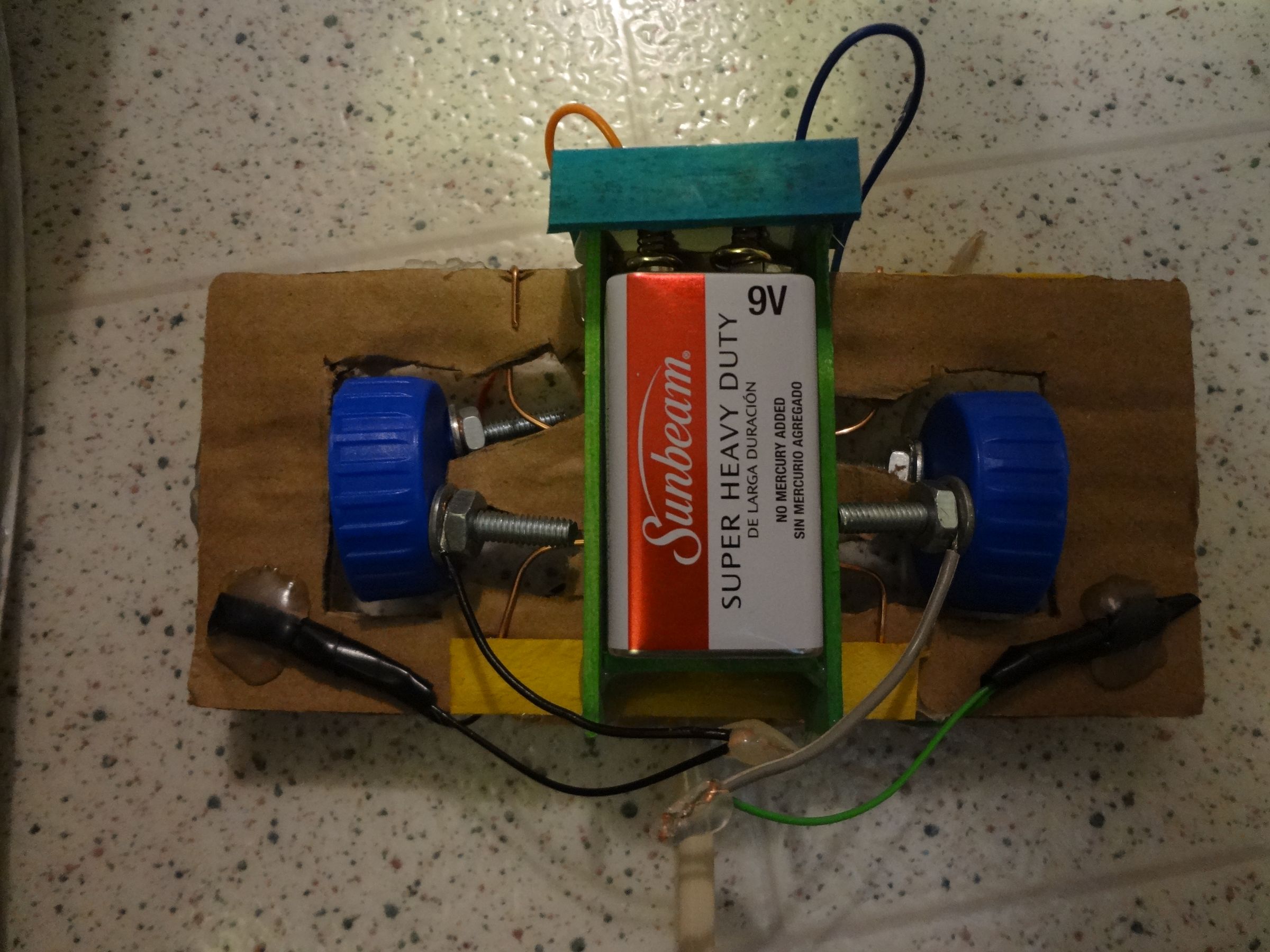 Cardboard Remote Controlled Car. : 6 Steps (with Pictures) - Instructables