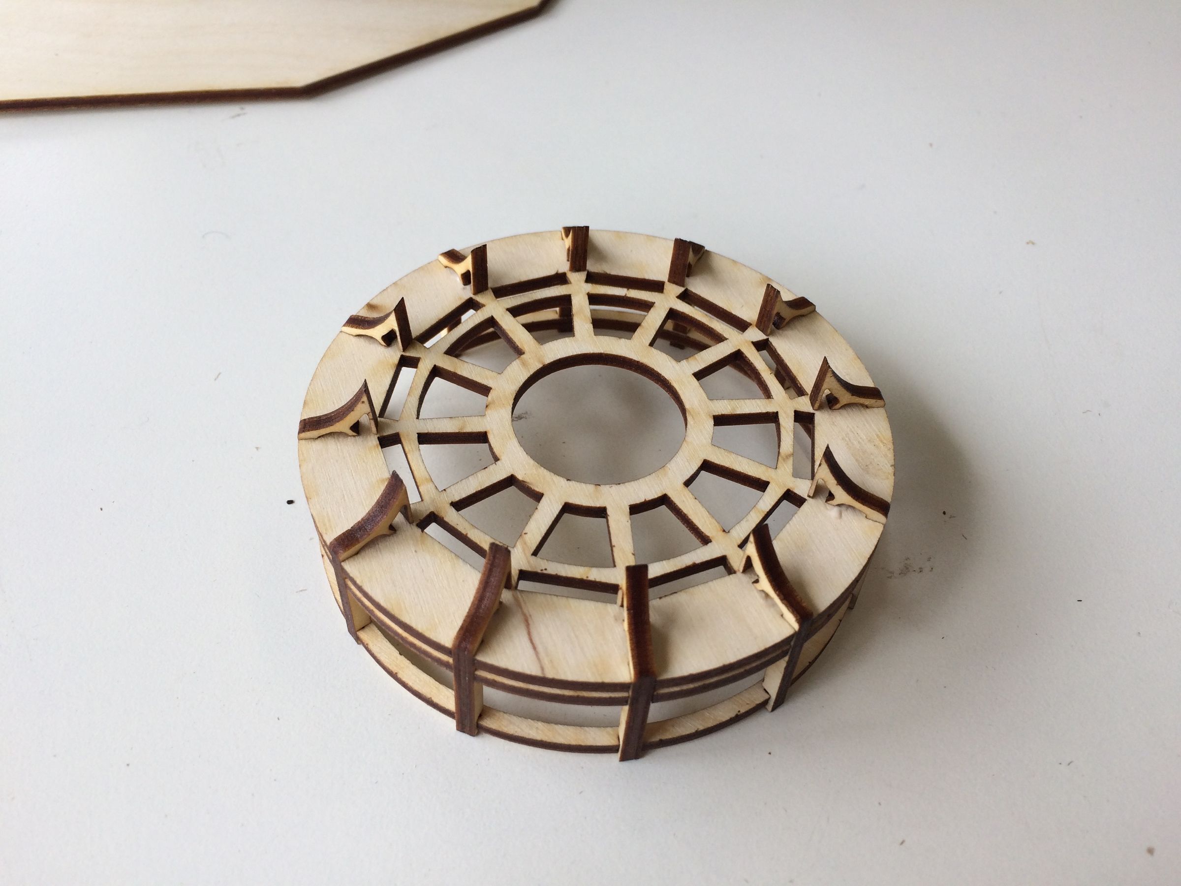 Scheveningen Lighthouse Lamp (Laser-Cut Scale Modeling) : 13 Steps ...