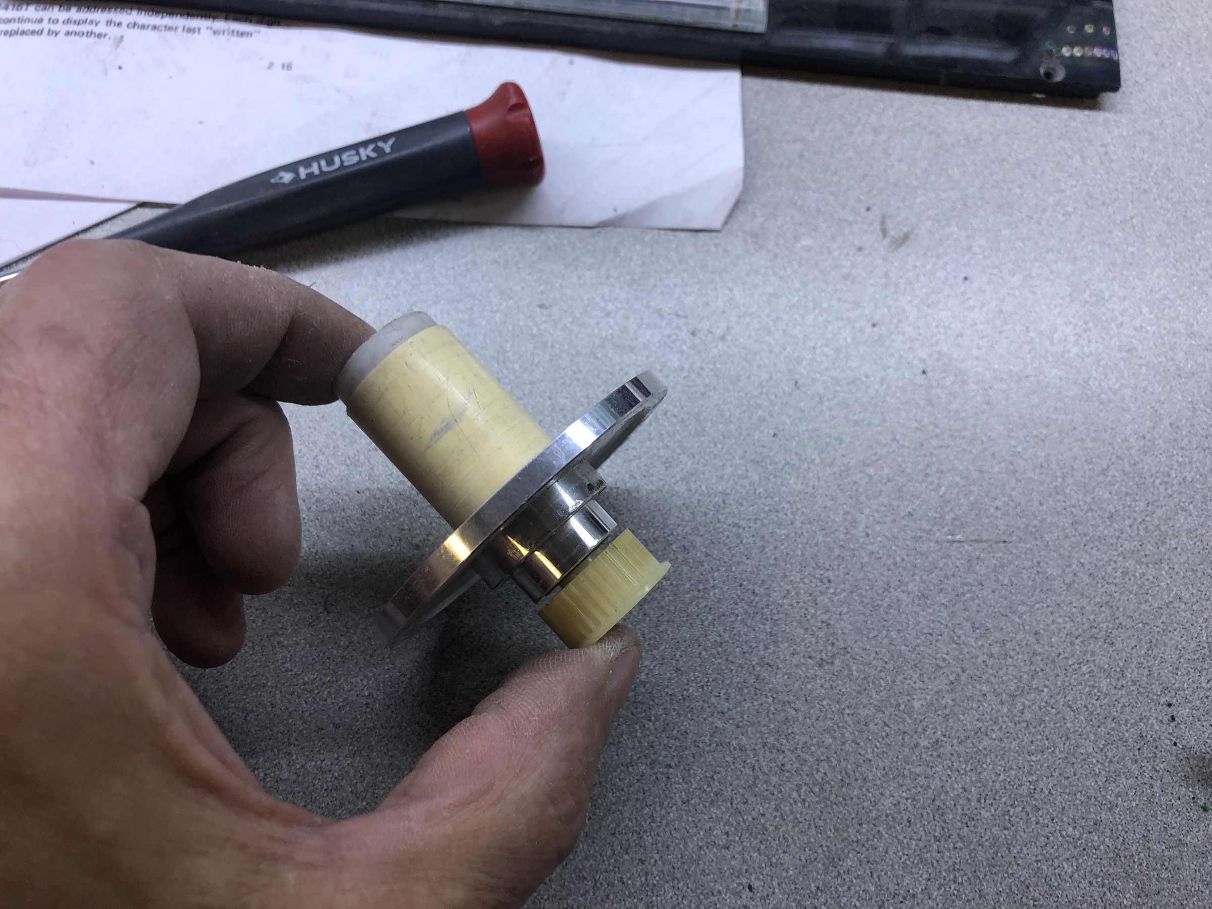 DUAL Channel SERIAL POV Display : 6 Steps (with Pictures) - Instructables