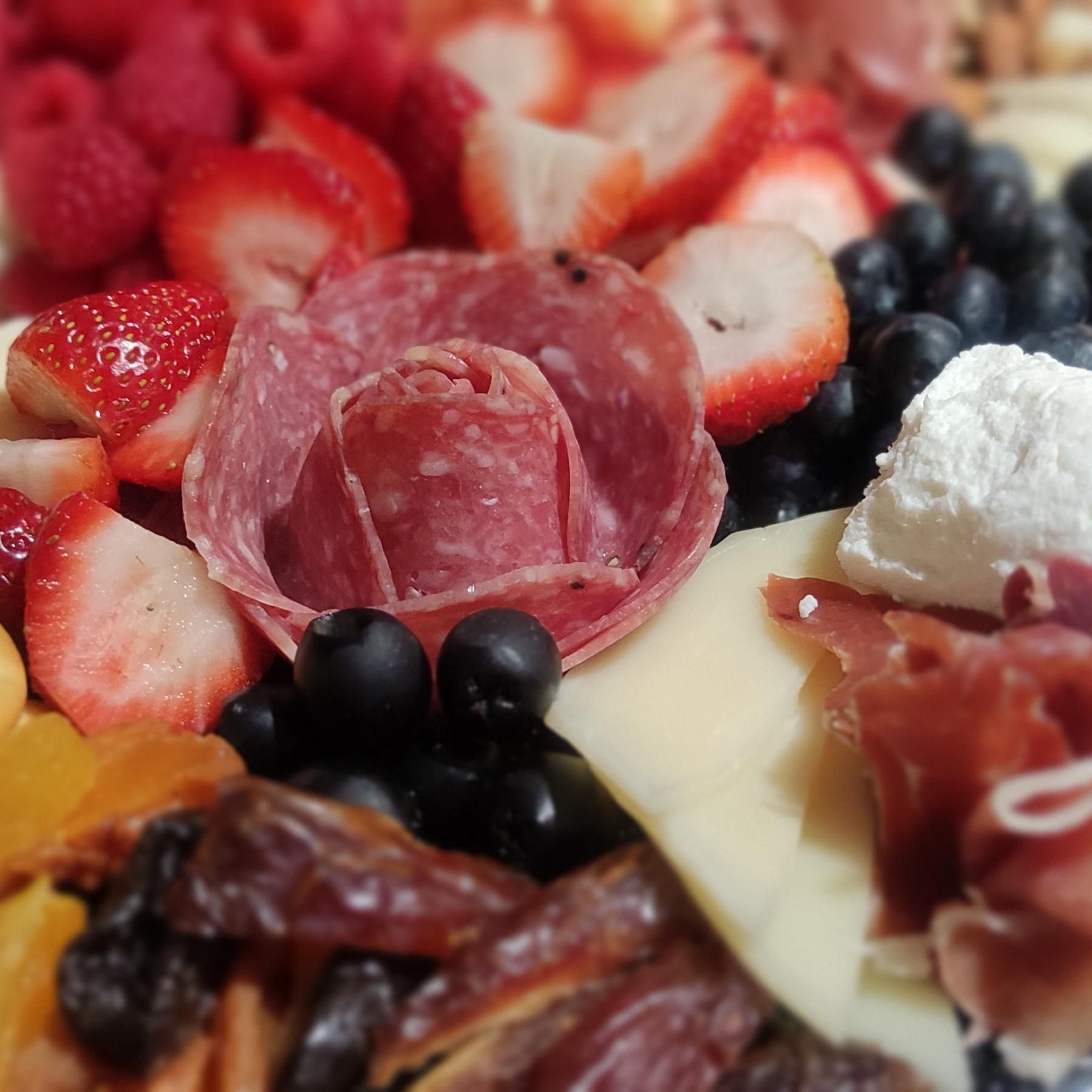 Perfect Cheese Board/ Charcuterie Board Science Masterclass - Instructables