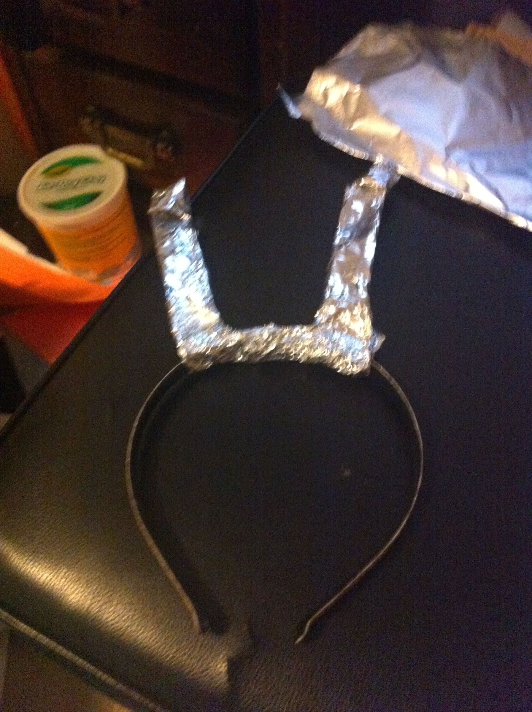 Alien Antenna Head Band : 4 Steps - Instructables