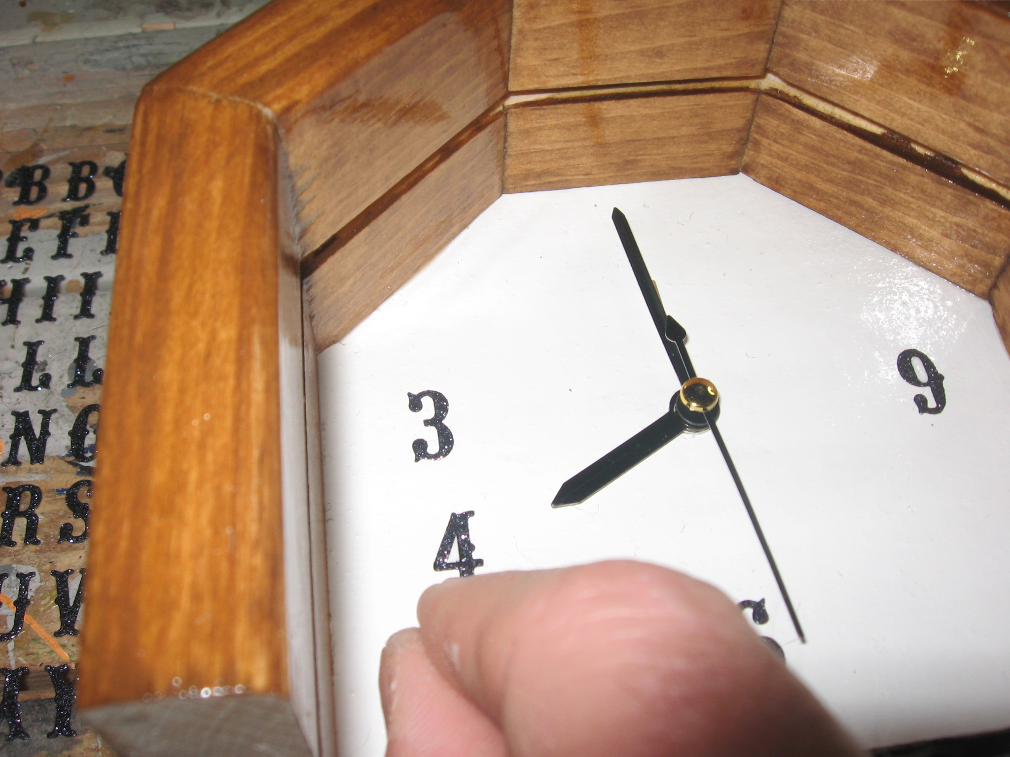 Backwards Alarm Clock : 11 Steps (with Pictures) - Instructables