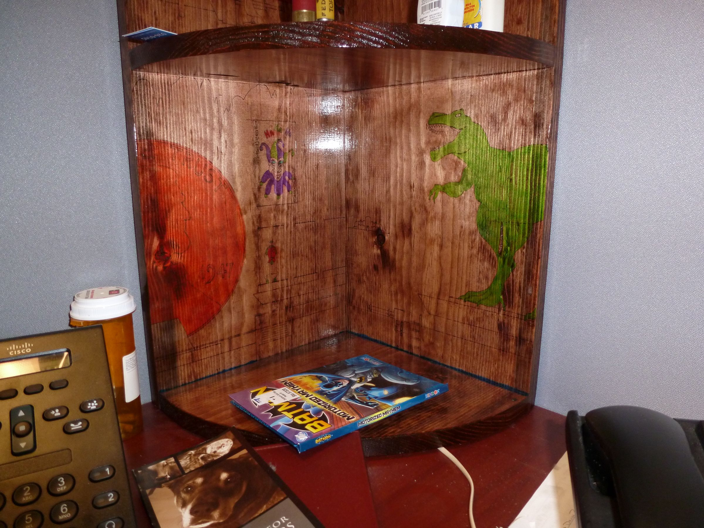 The Bat-shelf : 6 Steps (with Pictures) - Instructables