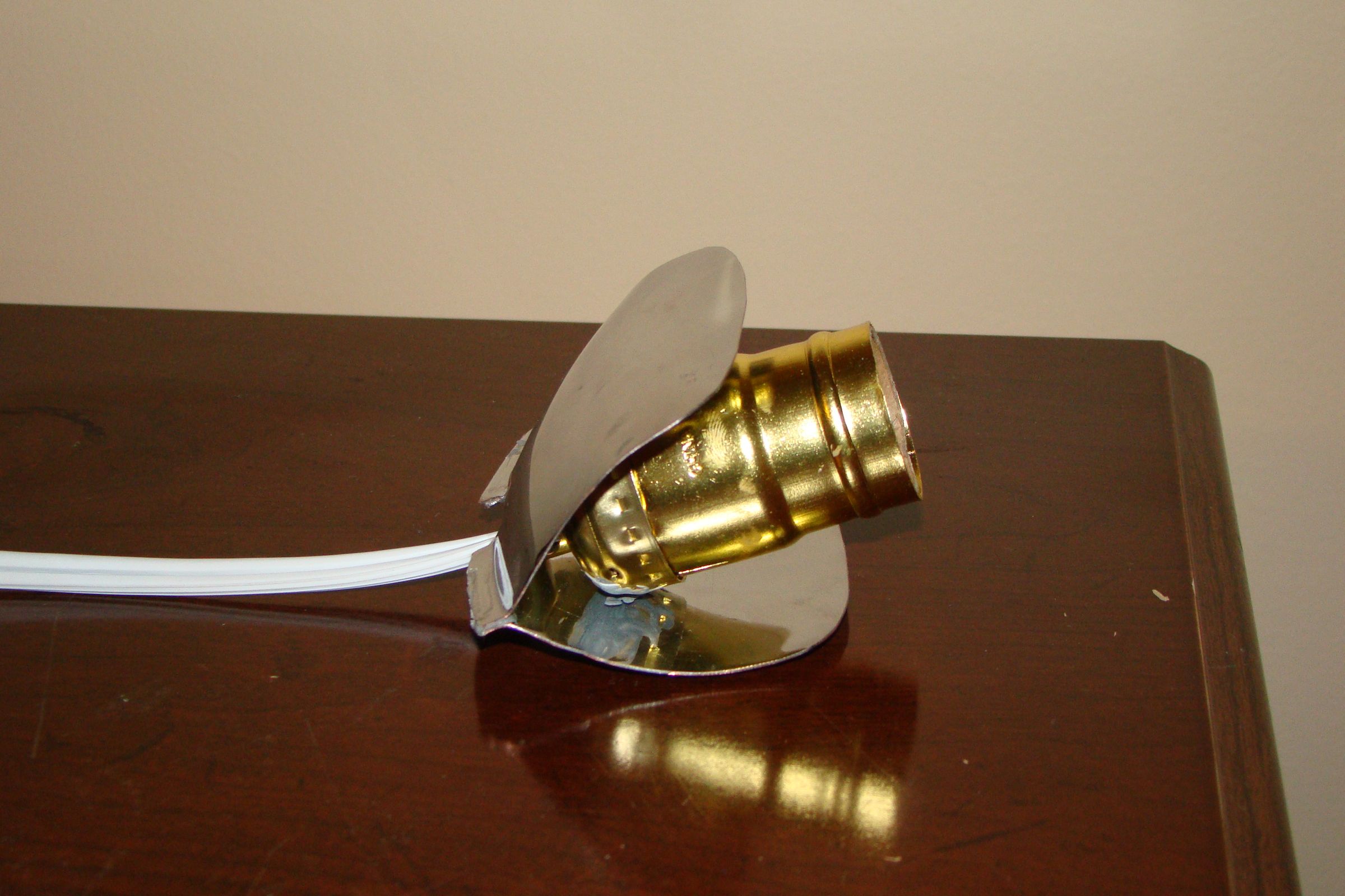 Alien Abduction Lamp : 6 Steps (with Pictures) - Instructables