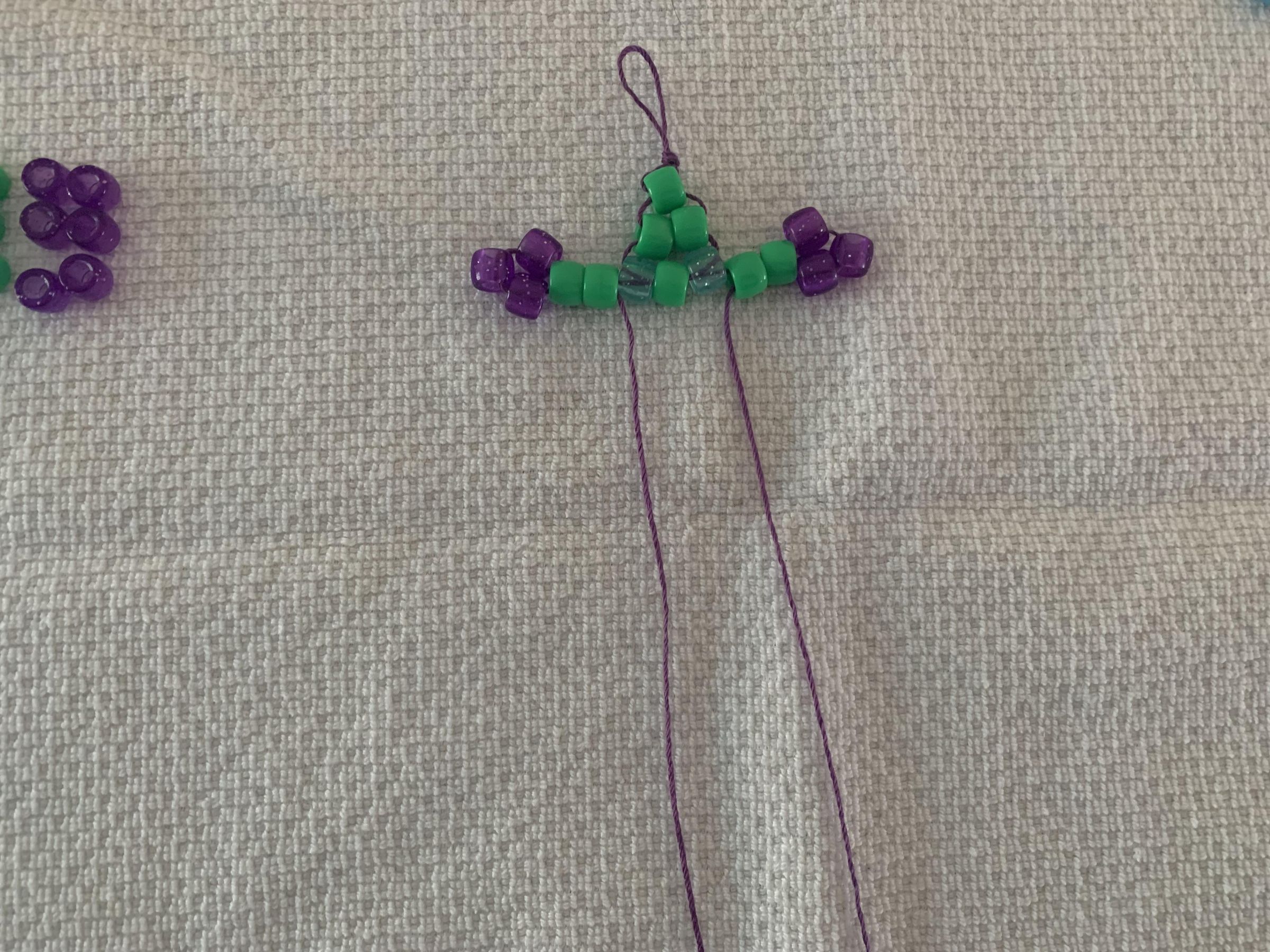 Pony Bead Lizard : 6 Steps (with Pictures) - Instructables