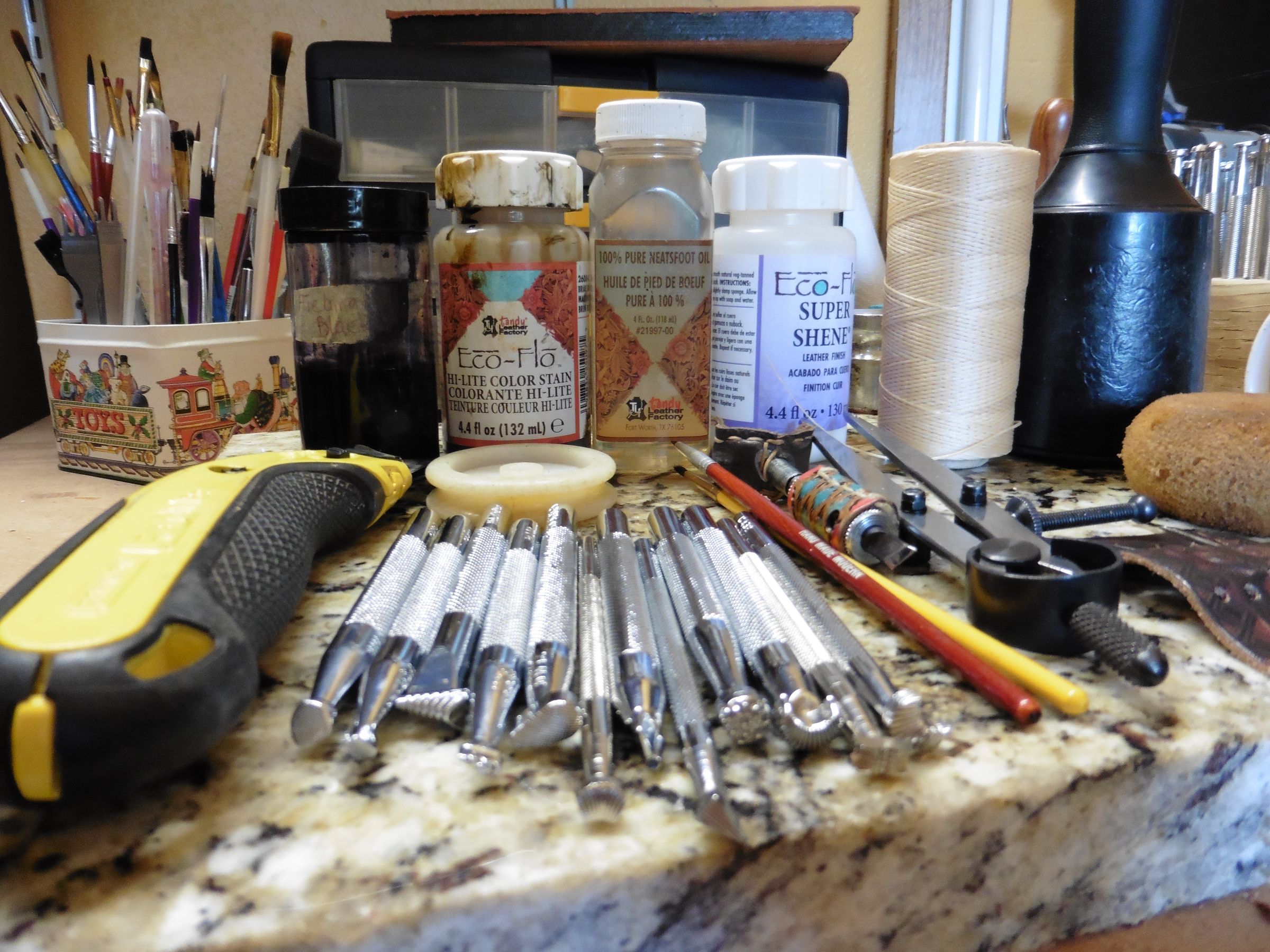 Decorative Tooled Leather Maul Handle Wrap : 5 Steps (with Pictures ...
