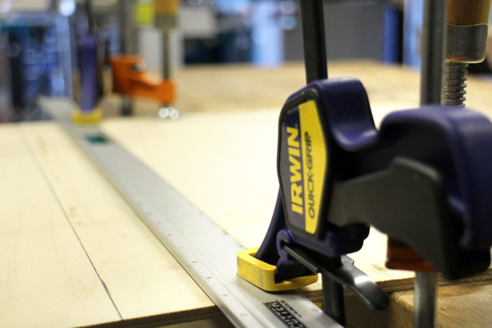 Making Perfectly Straight Cuts : 8 Steps - Instructables