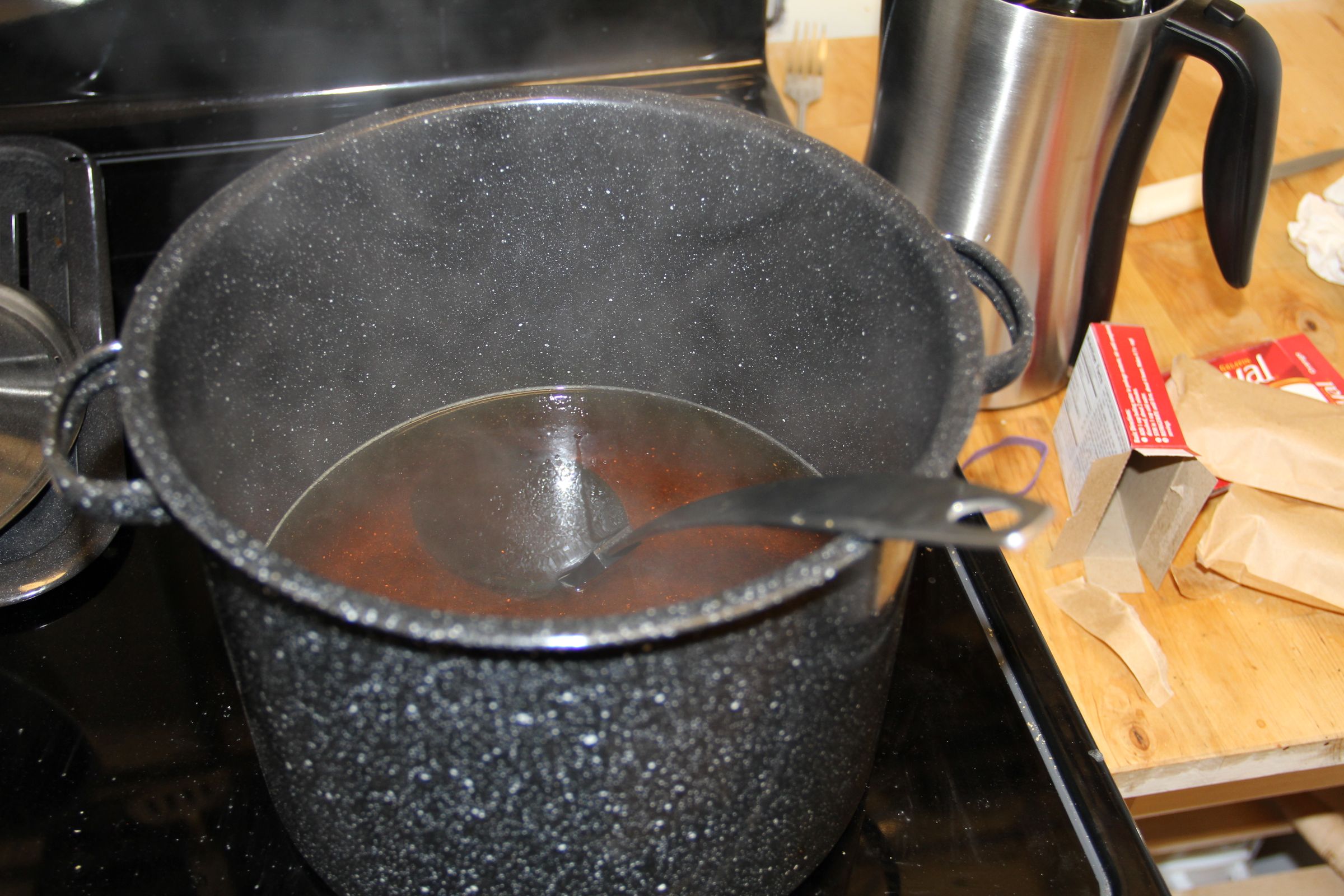 How to Put a Stapler in Jello : 5 Steps (with Pictures) - Instructables