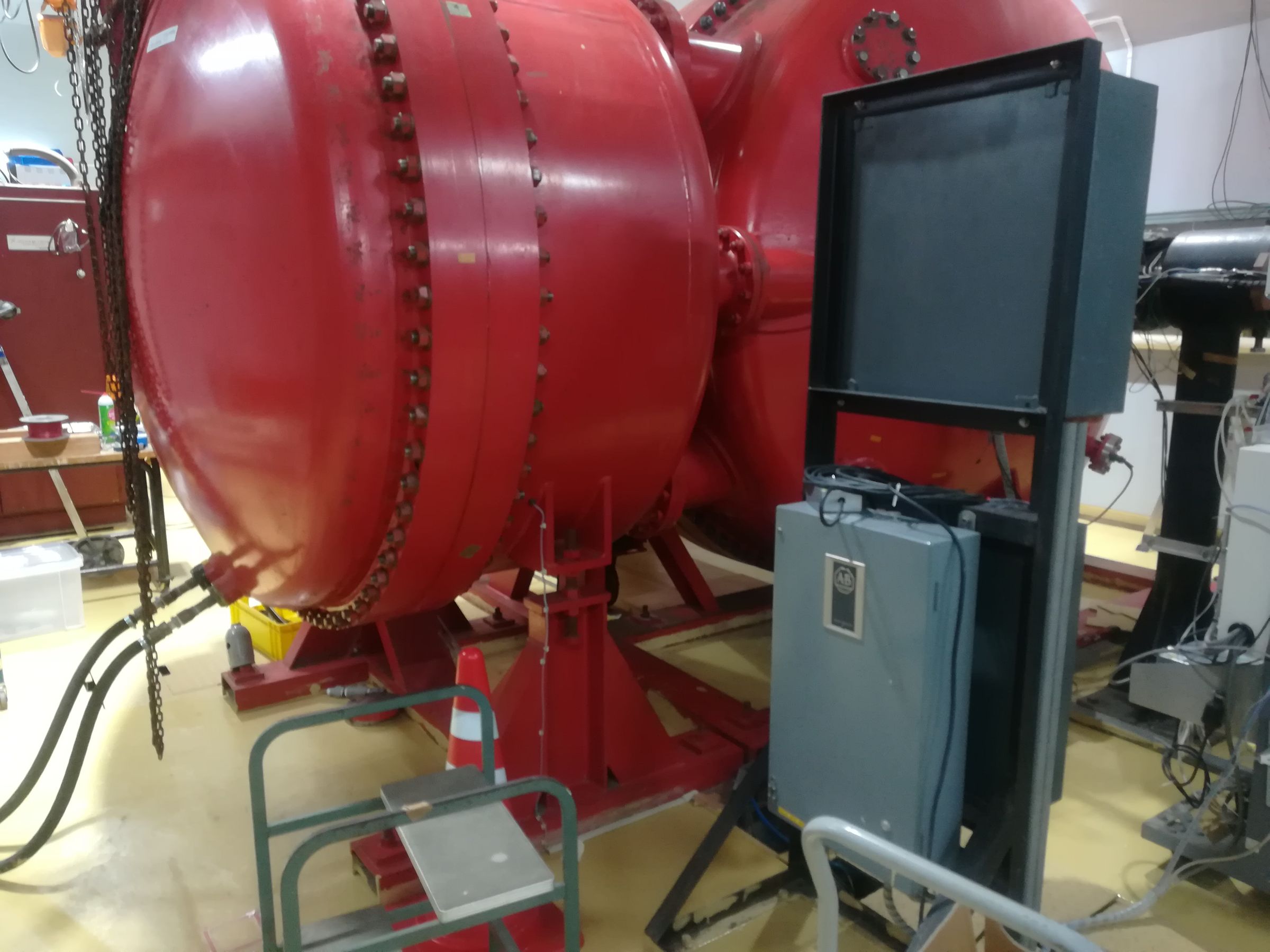 Scale Model of Dynamitron Particle Accelerator : 4 Steps (with Pictures ...