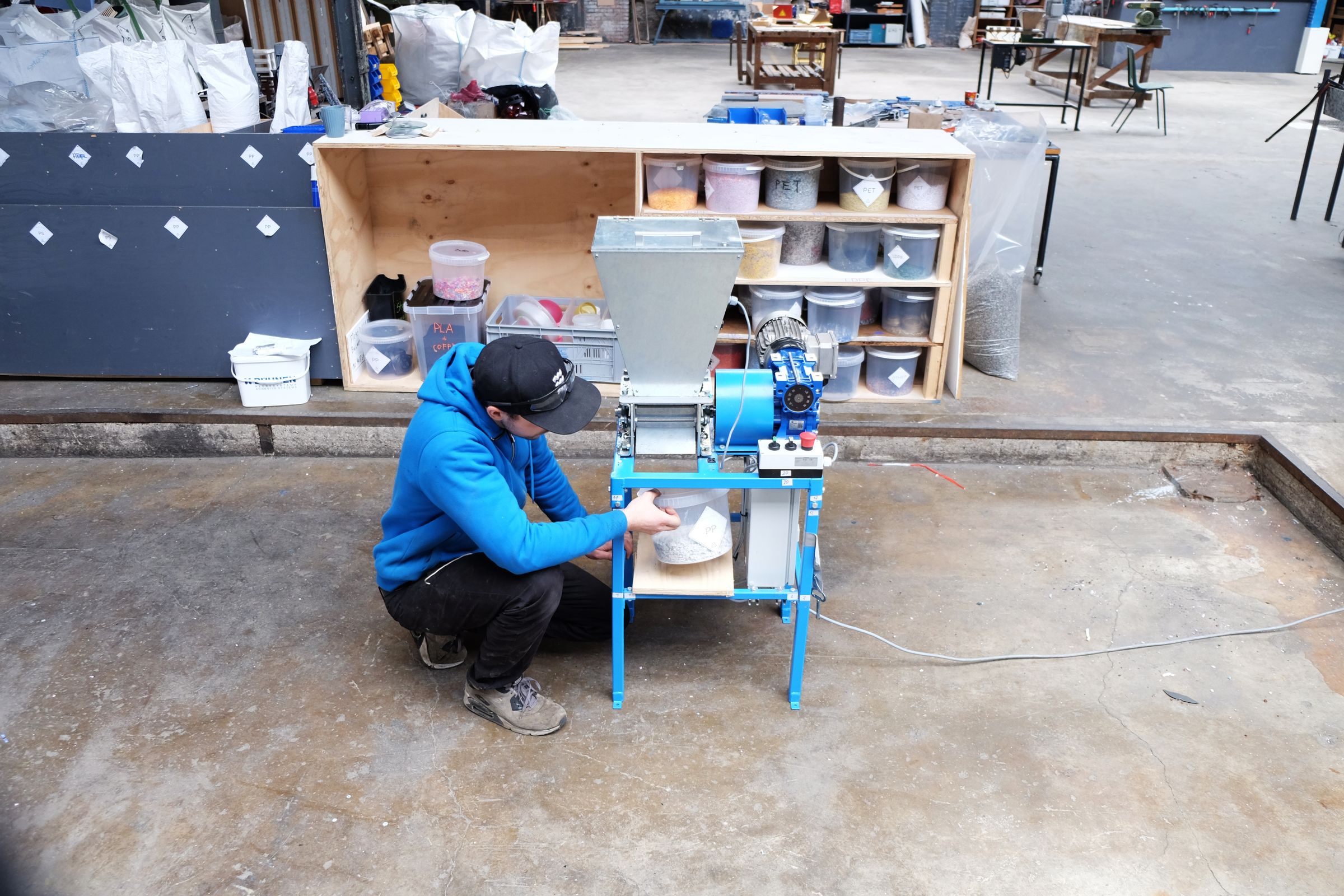 Making a Plate From Recycled Plastic : 12 Steps (with Pictures ...