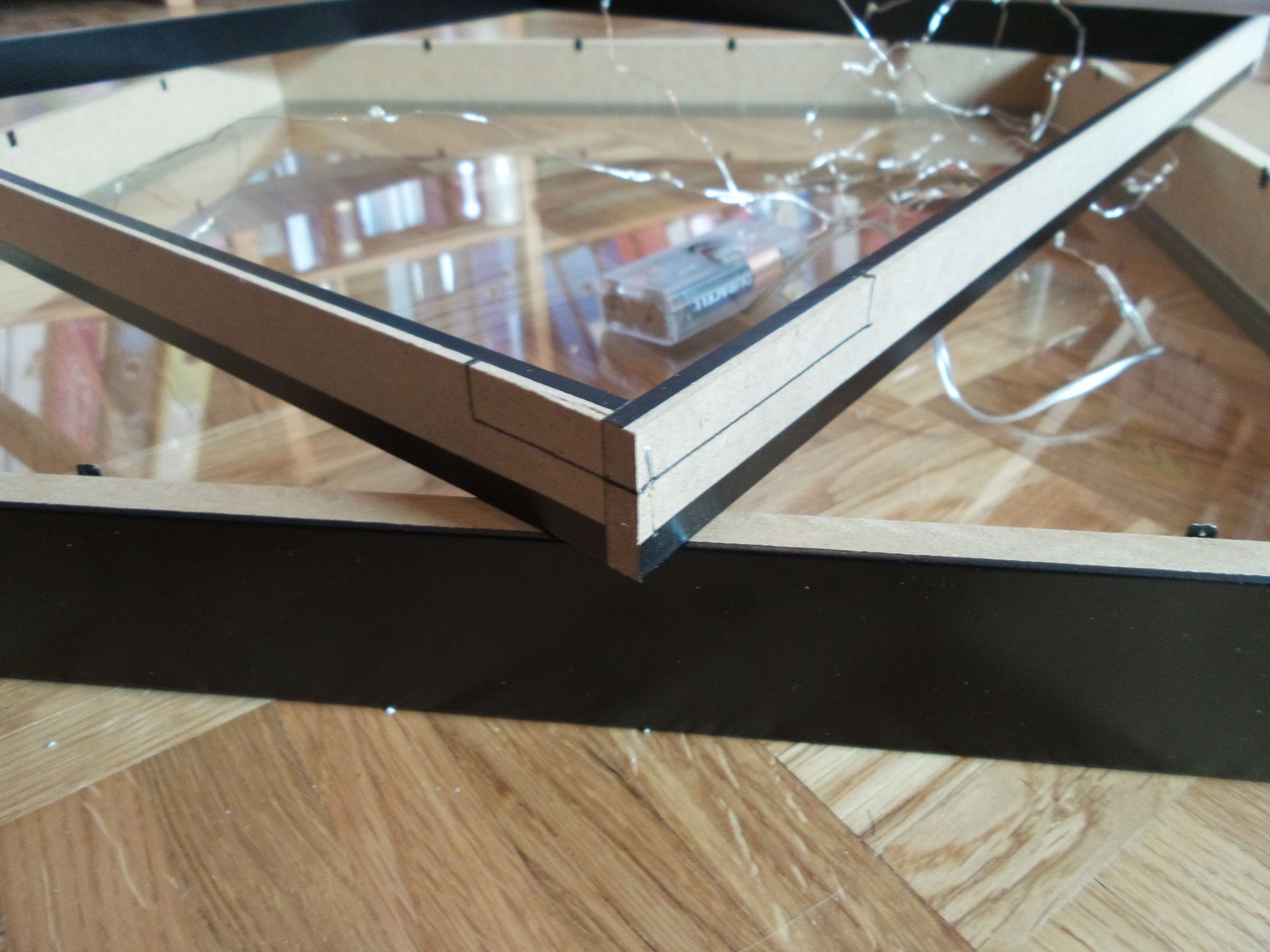 Backlit Frame Lightbox : 4 Steps - Instructables