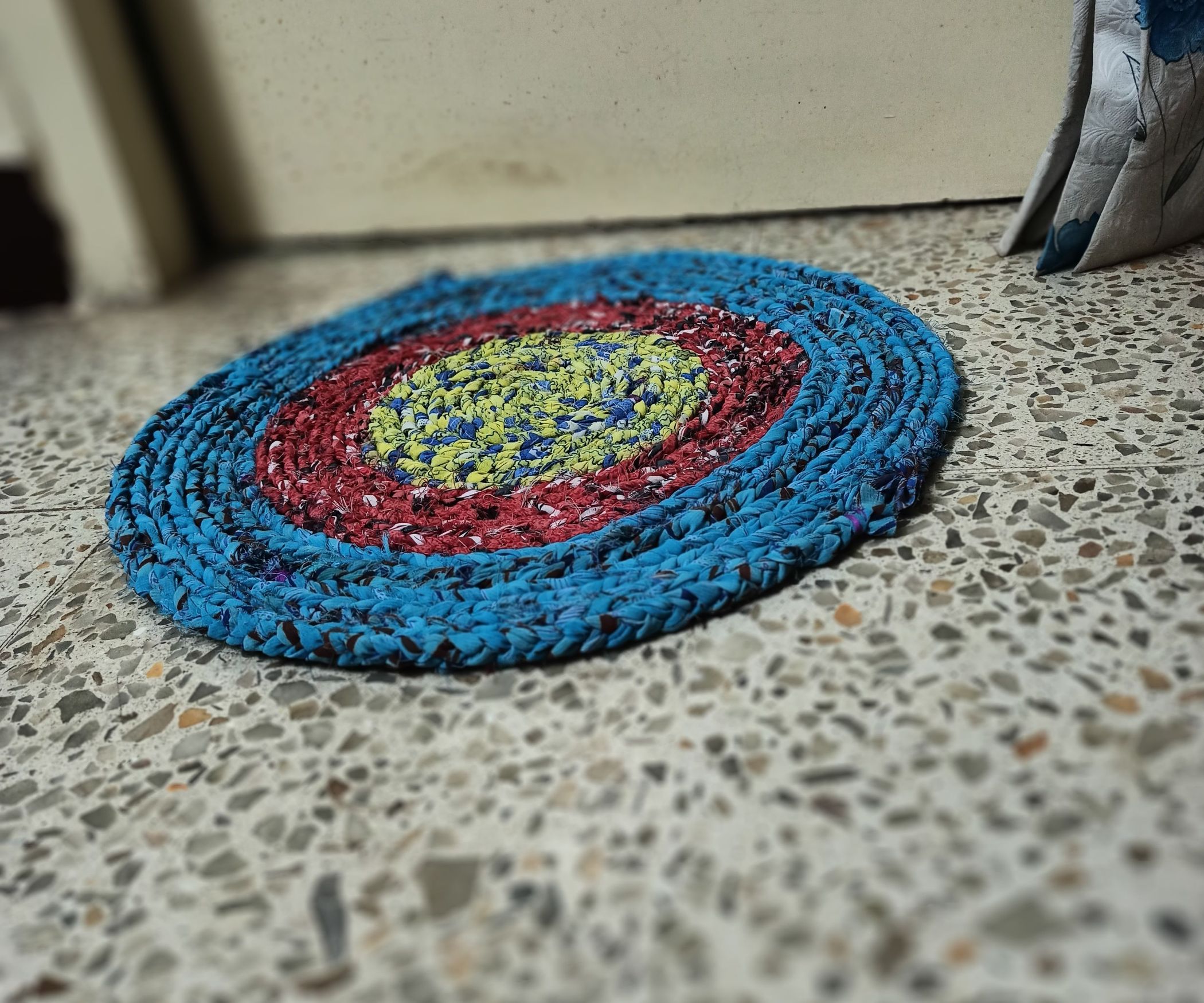 Floor Mat From Scrap : 3 Steps - Instructables