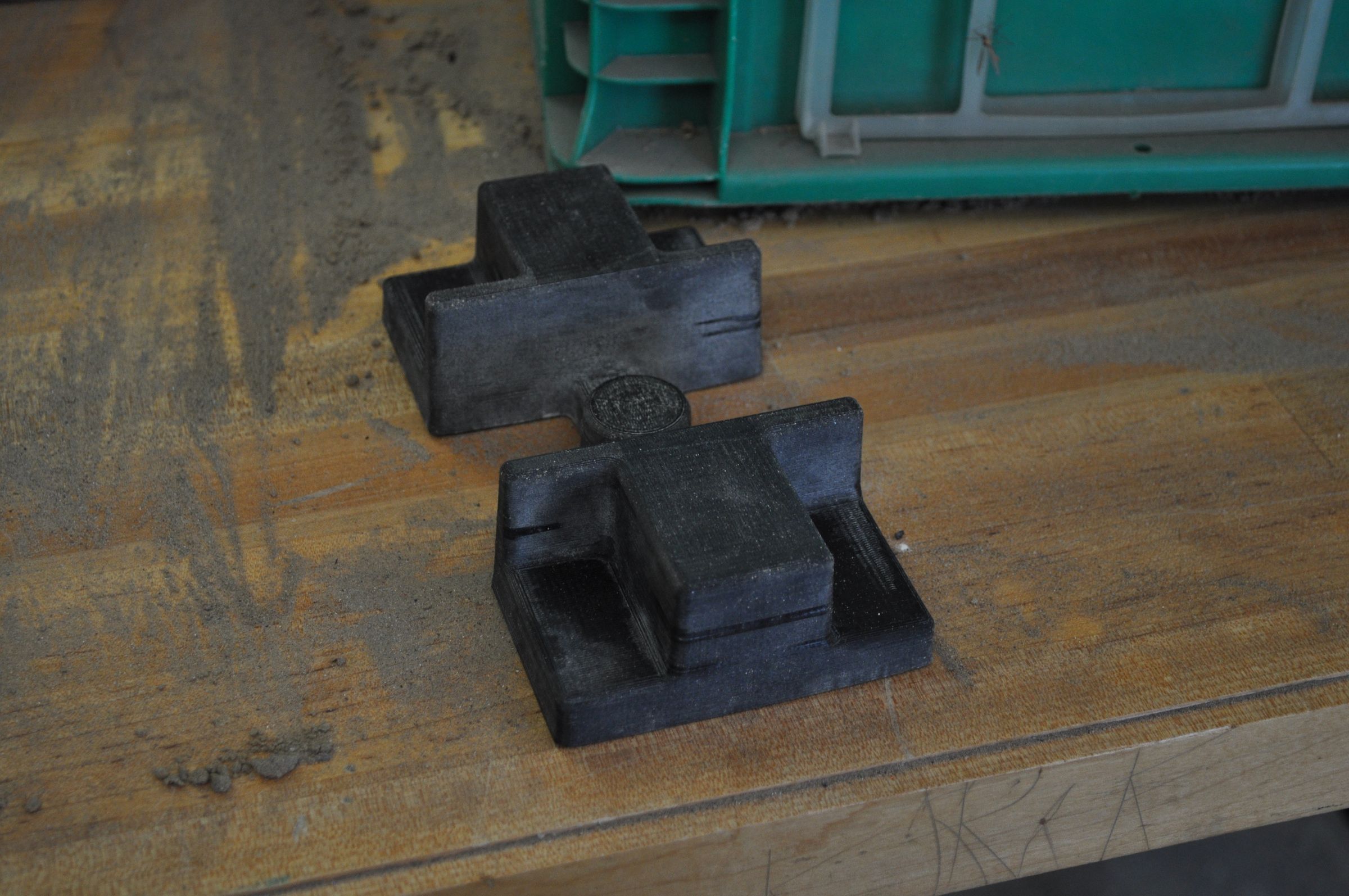 How to Sand Cast 3D Printed Objects : 12 Steps (with Pictures ...