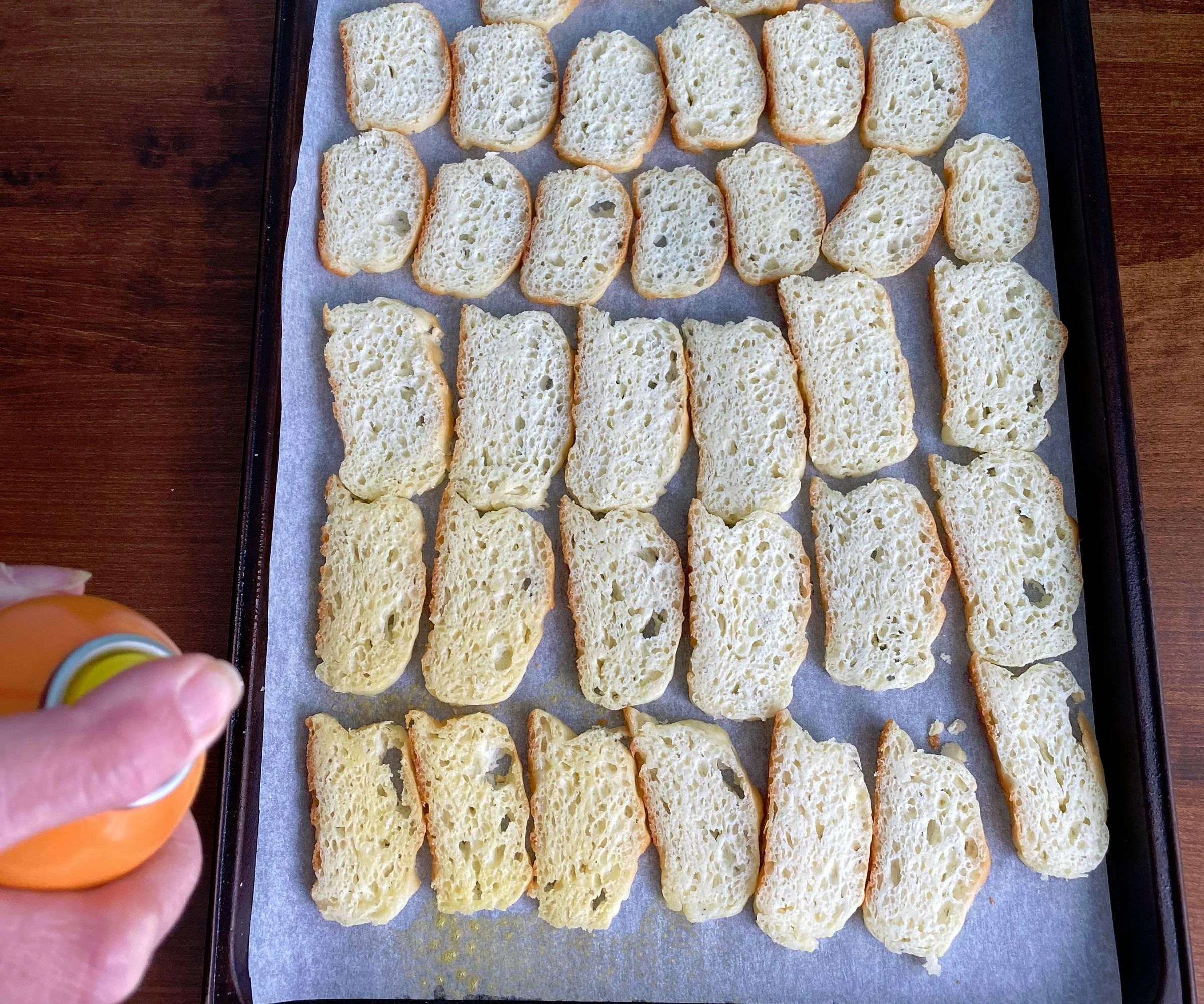 Bread Crisp Appetizers : 6 Steps (with Pictures) - Instructables