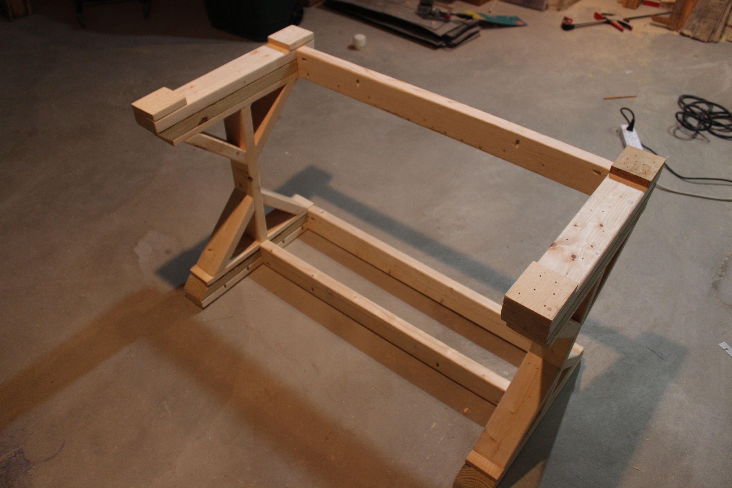 Simple Low Cost Desk/Table : 15 Steps (with Pictures) - Instructables