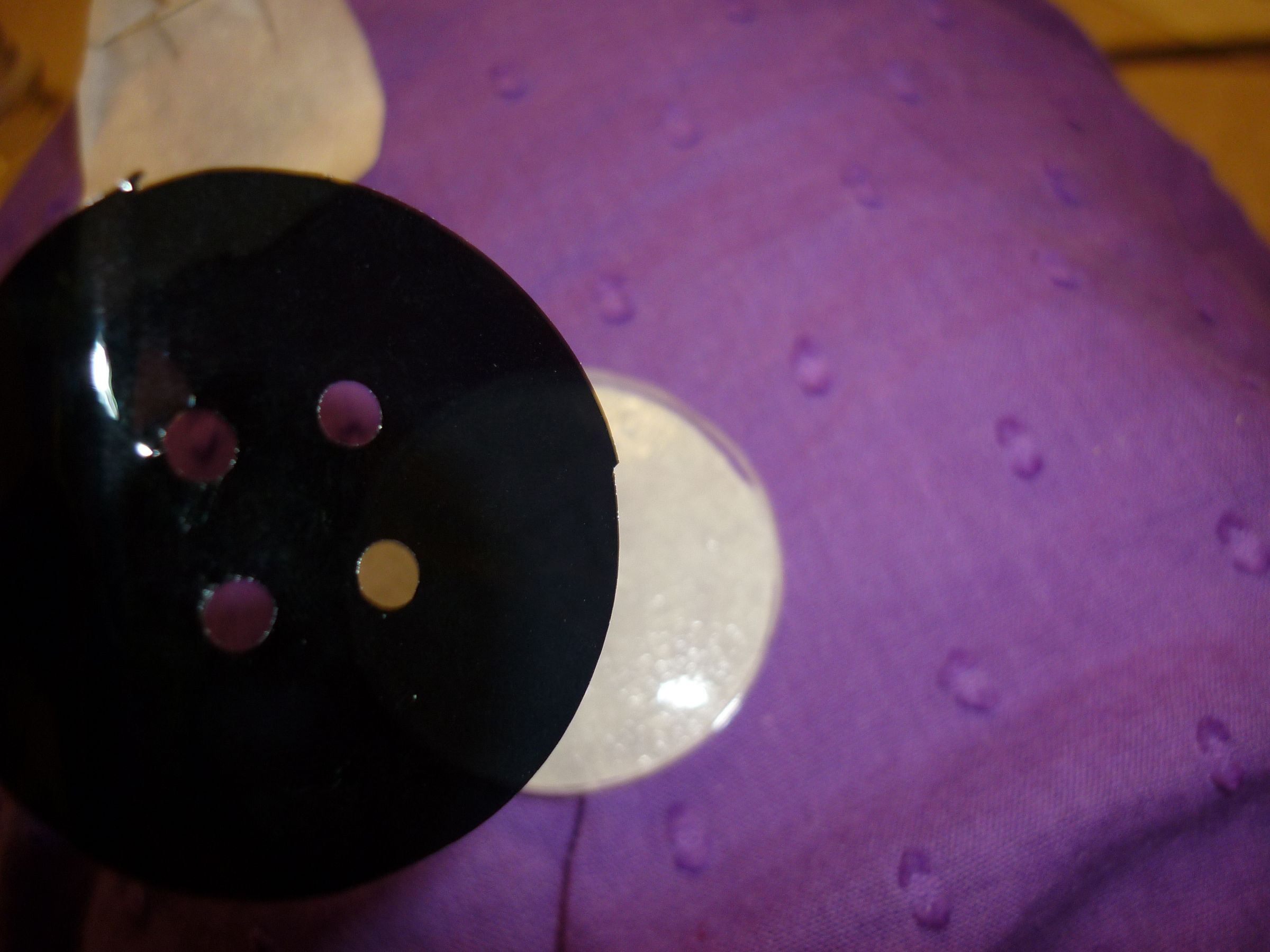 Coraline Button Eyes (see Through and Prescription) : 6 Steps (with ...