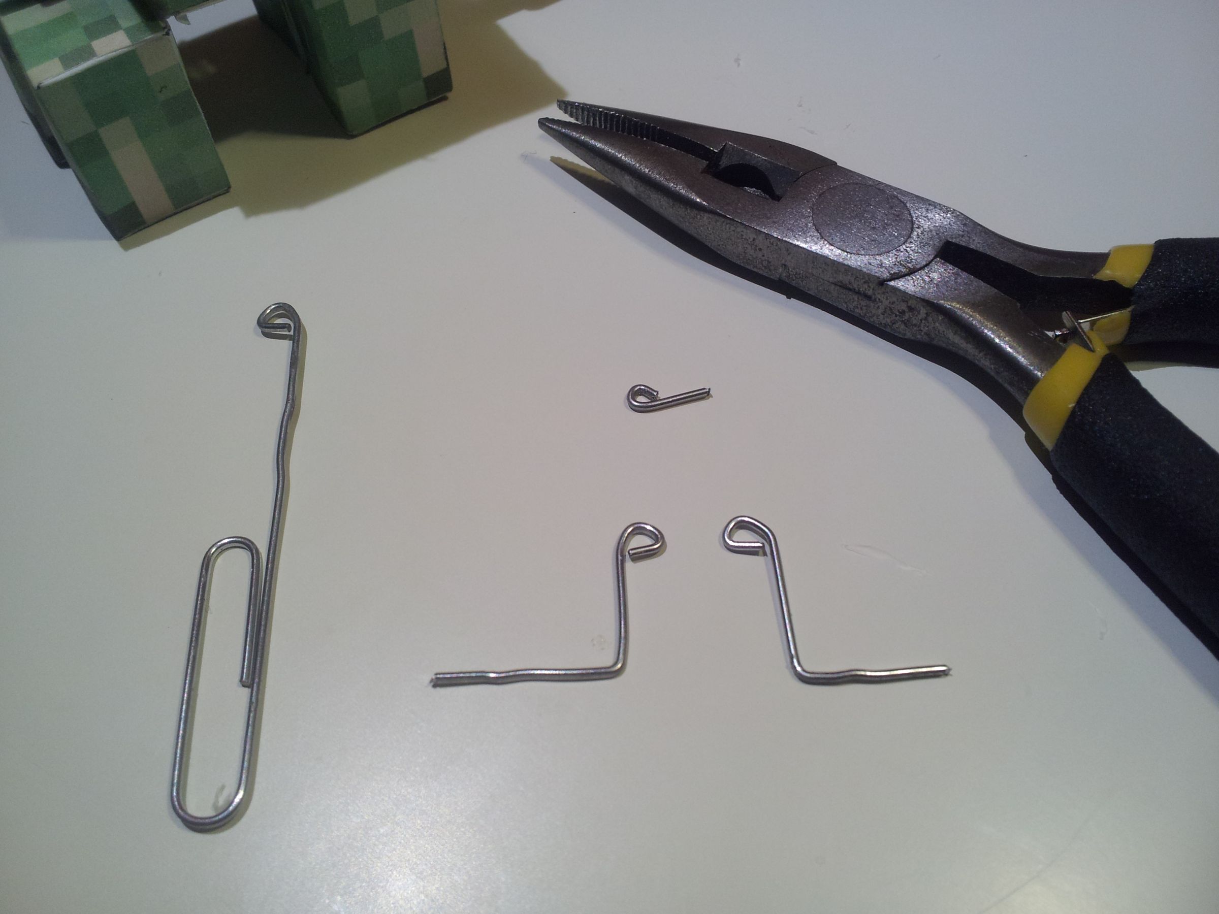 Windup MineCraft Creeper : 9 Steps (with Pictures) - Instructables