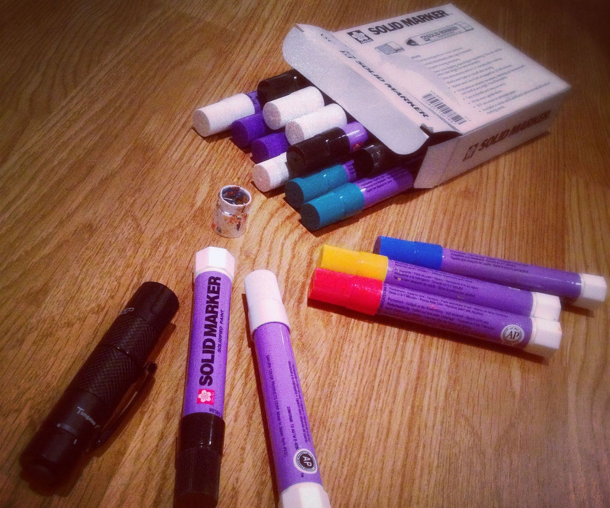 Tri Color Sakura Solid Paint Marker - Instructables