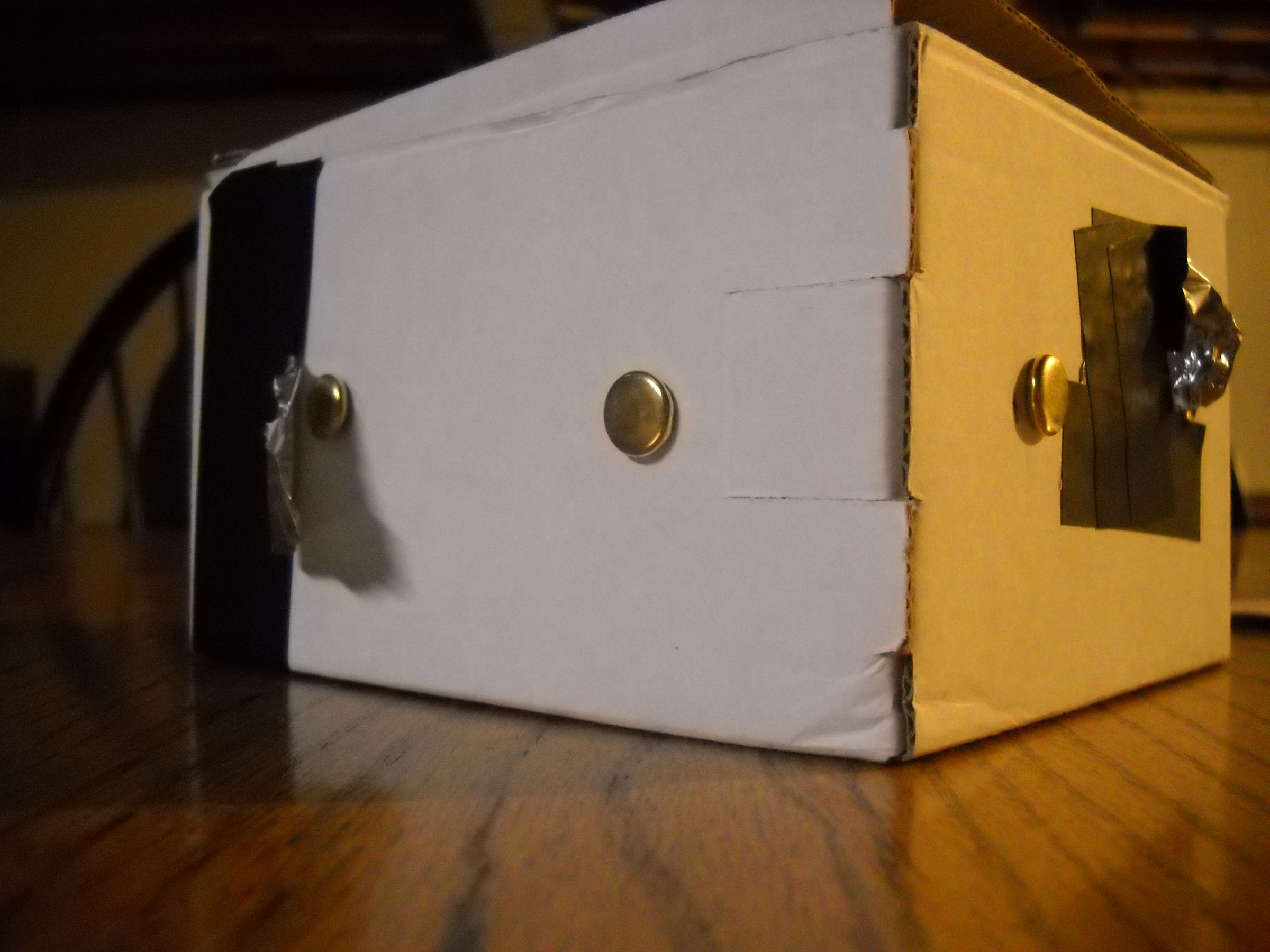 Surprise Rumbling Box : 14 Steps (with Pictures) - Instructables
