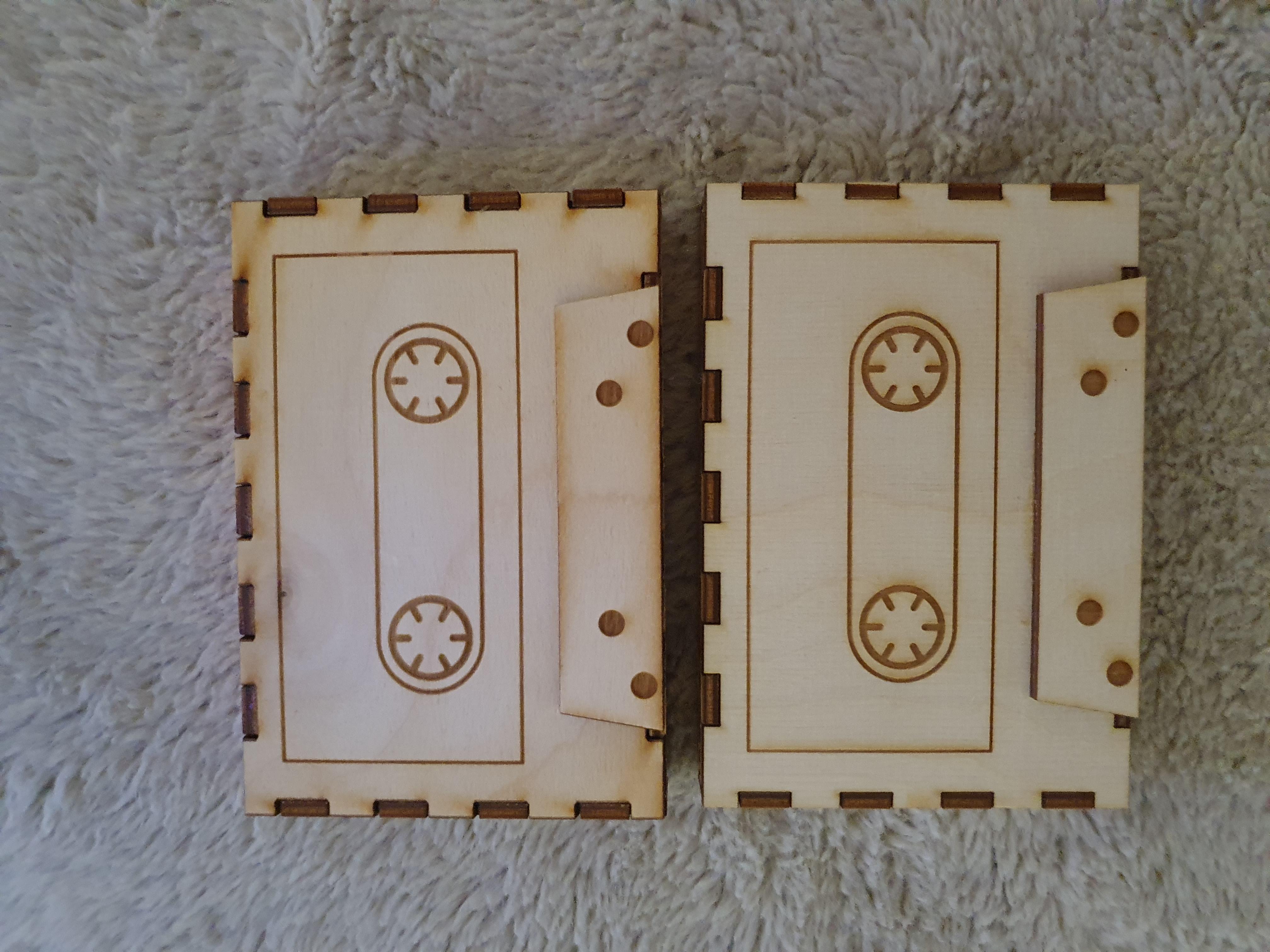 Capacitive Touch Cassette Player With LCD Display : 9 Steps - Instructables