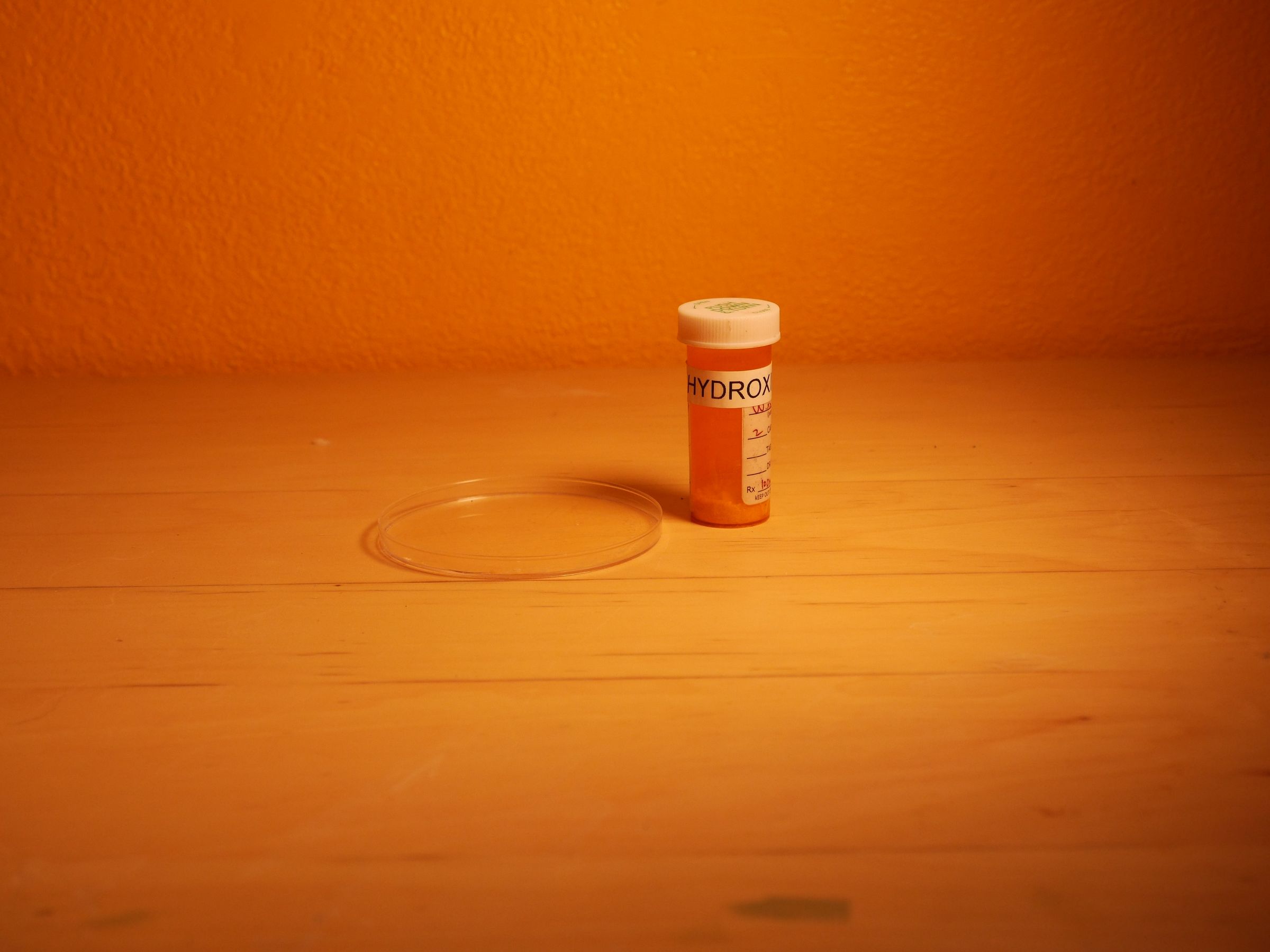 How to Make Lye From Baking Soda and Hydrogen Peroxide : 6 Steps (with ...