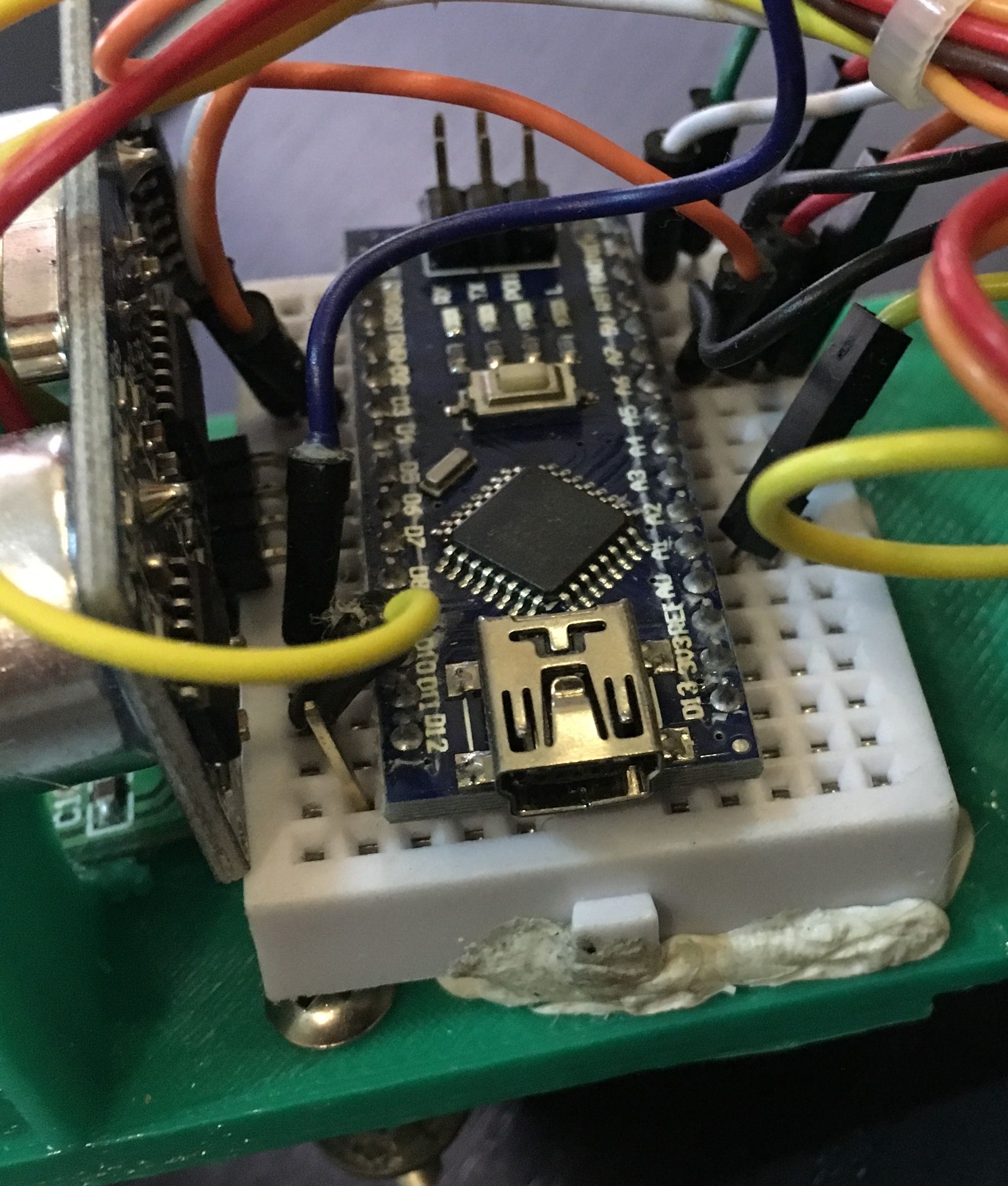 Mini-Sumo Bot : 9 Steps - Instructables