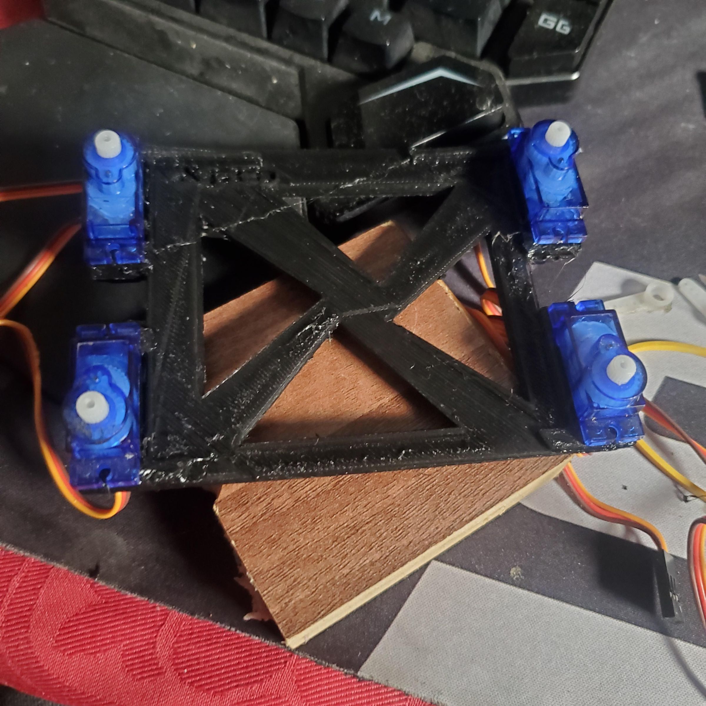 Spider Robot DIY (Quadruped) : 4 Steps (with Pictures) - Instructables
