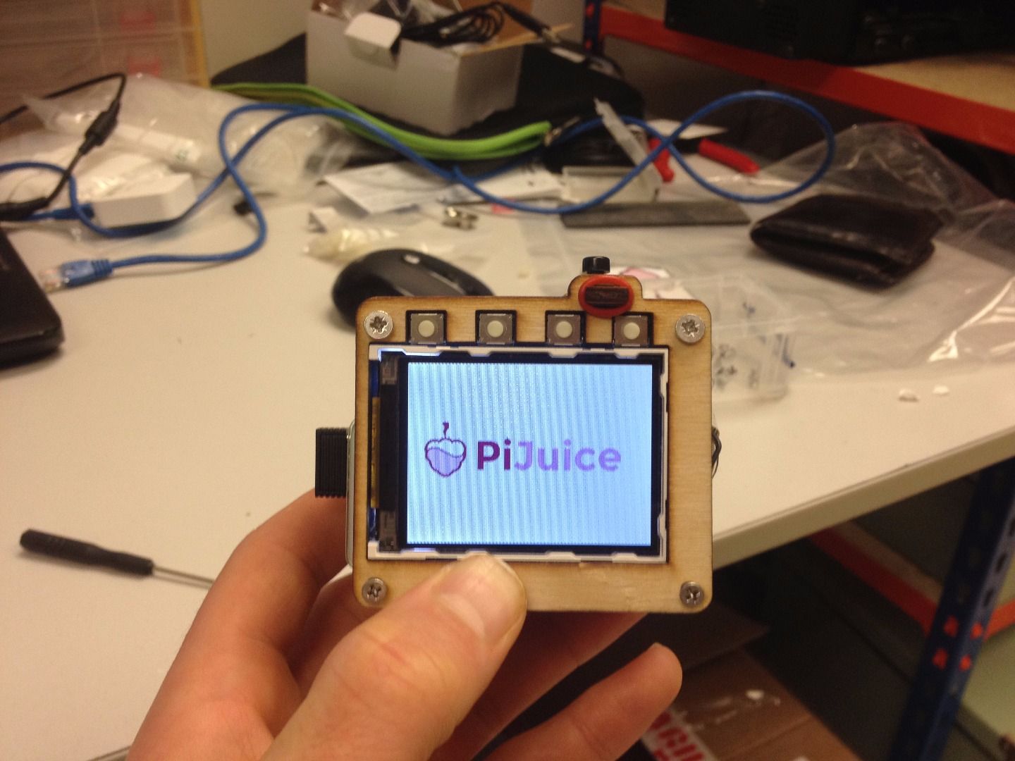 Raspberry Pi Compact Camera : 7 Steps (with Pictures) - Instructables
