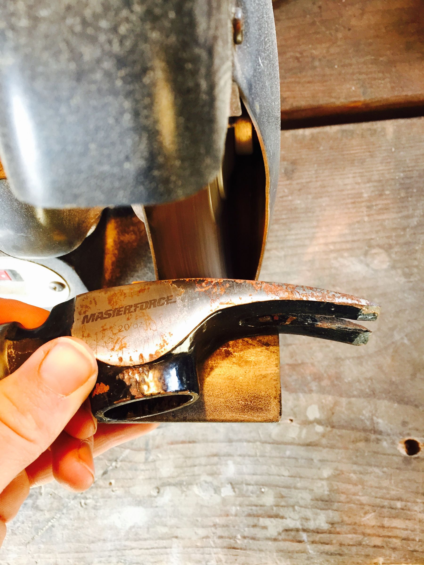 Pallet Handle Hammer Restoration : 7 Steps (with Pictures) - Instructables