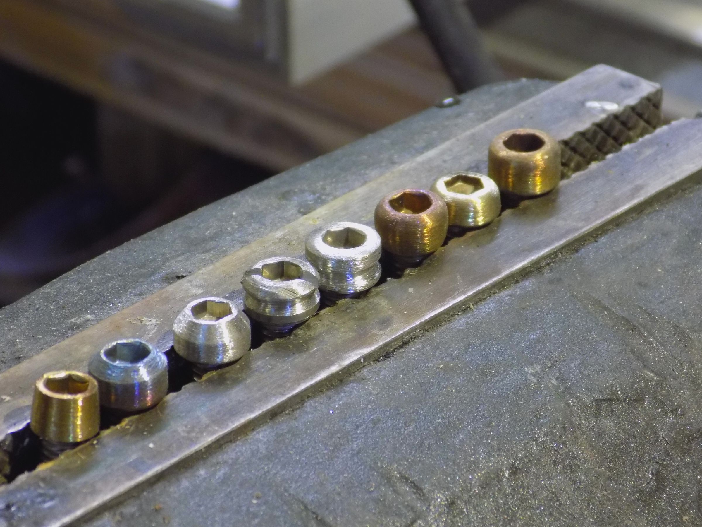 Customize Bolts for Your Projects! - Instructables