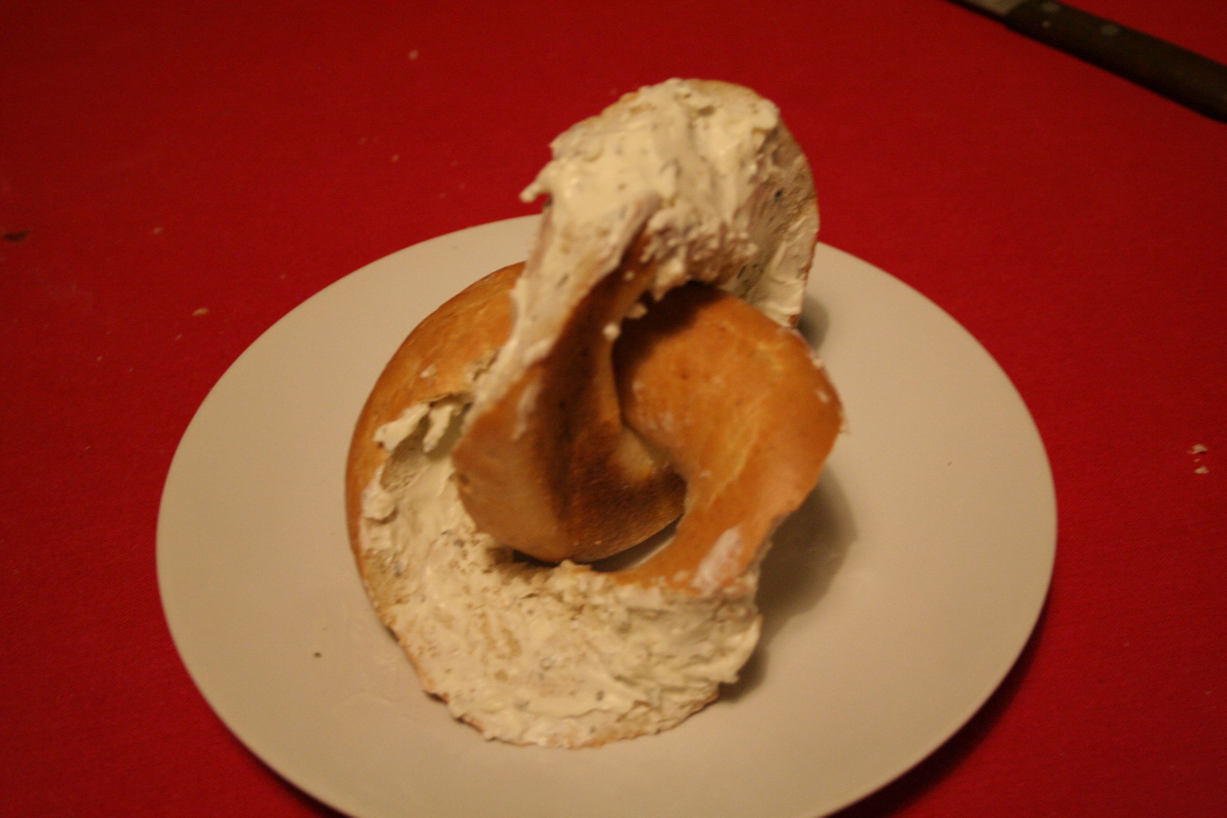 Mobius Interlocking Bagels : 4 Steps - Instructables