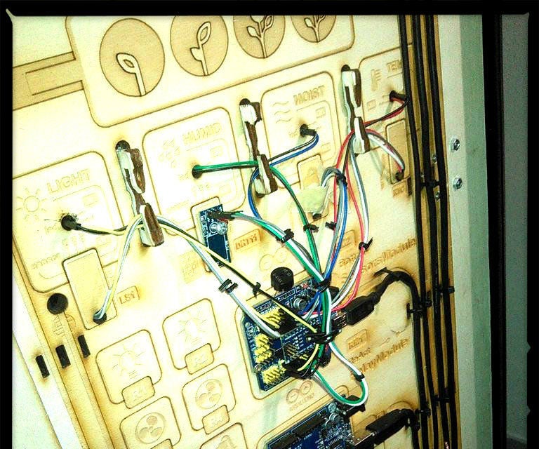 Sensei Cell - Building an Automated Greenhouse With Intel Edison and Arduino : 10 Steps ...