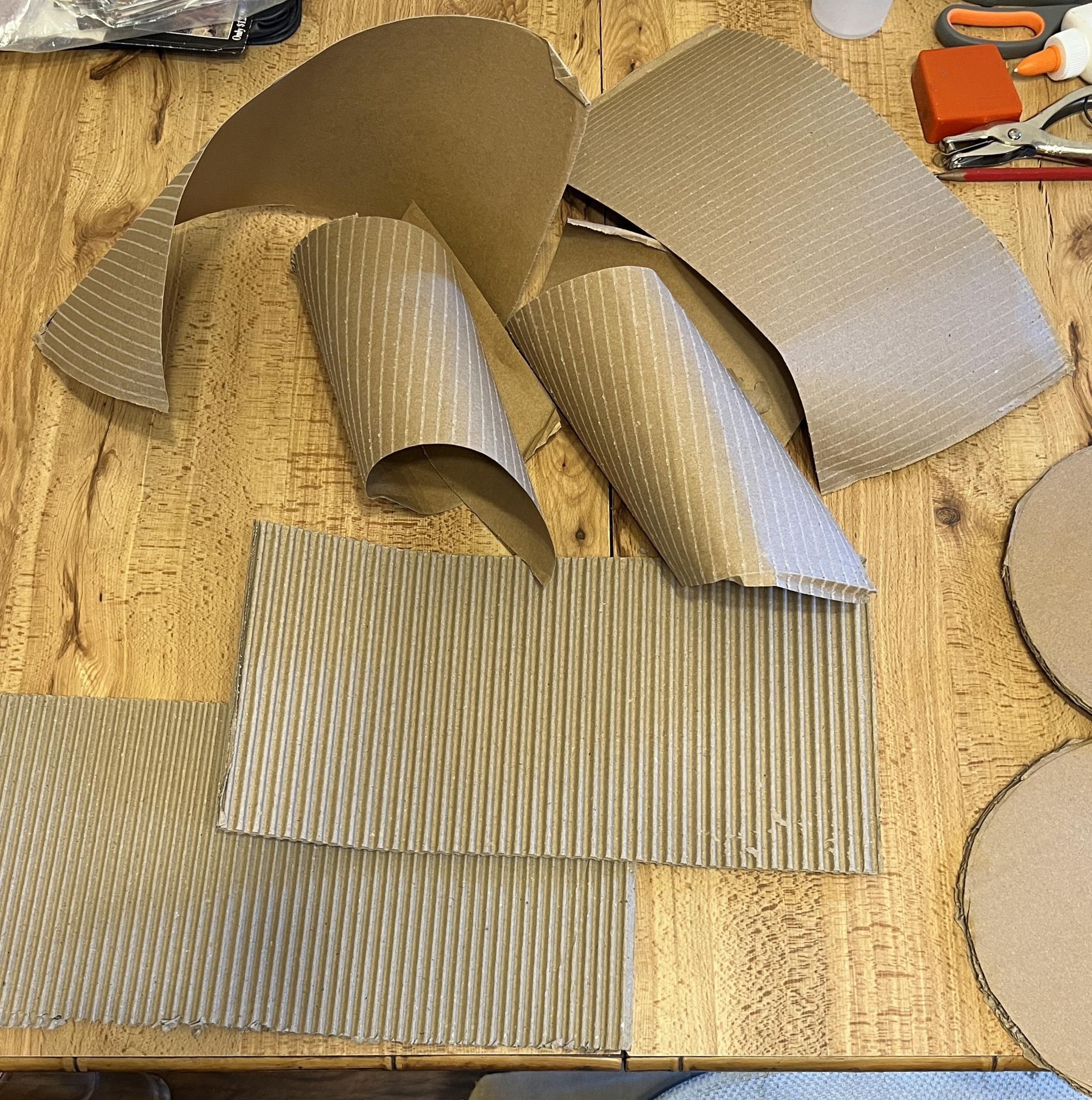 Cardboard/Paper Layer Cake : 22 Steps (with Pictures) - Instructables