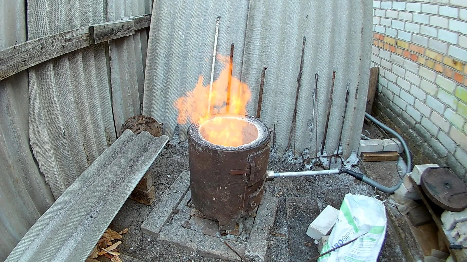 Big Smelter Project. Smelting Furnace Lining, Drying,Testing - Part 3 ...