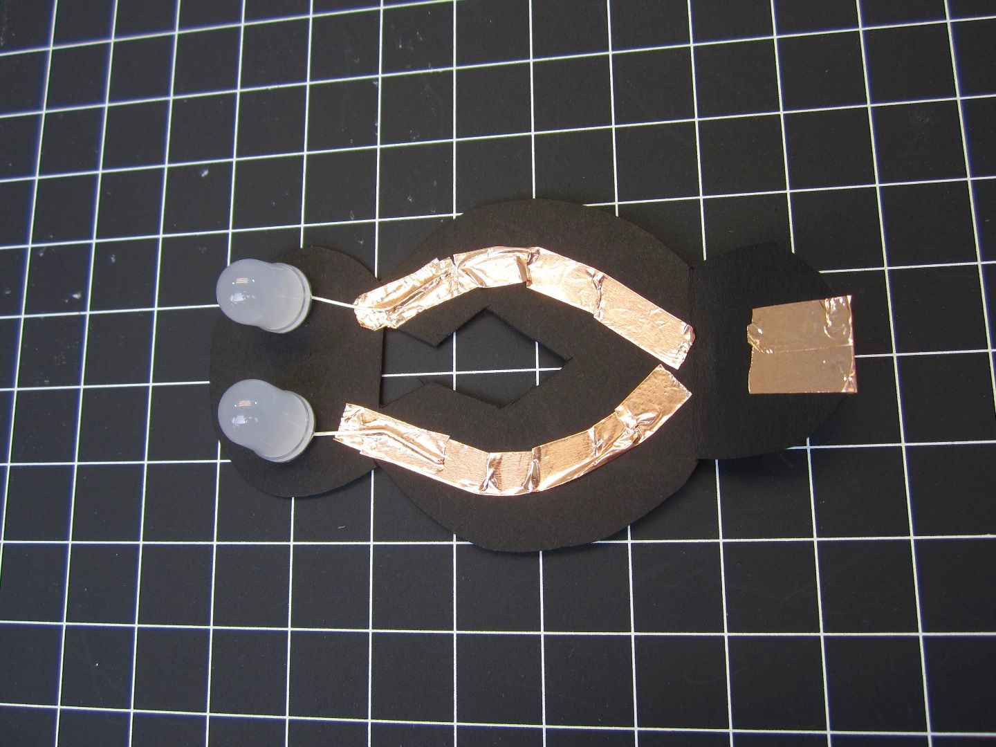 Halloween LED Paper Crafts : 12 Steps (with Pictures) - Instructables