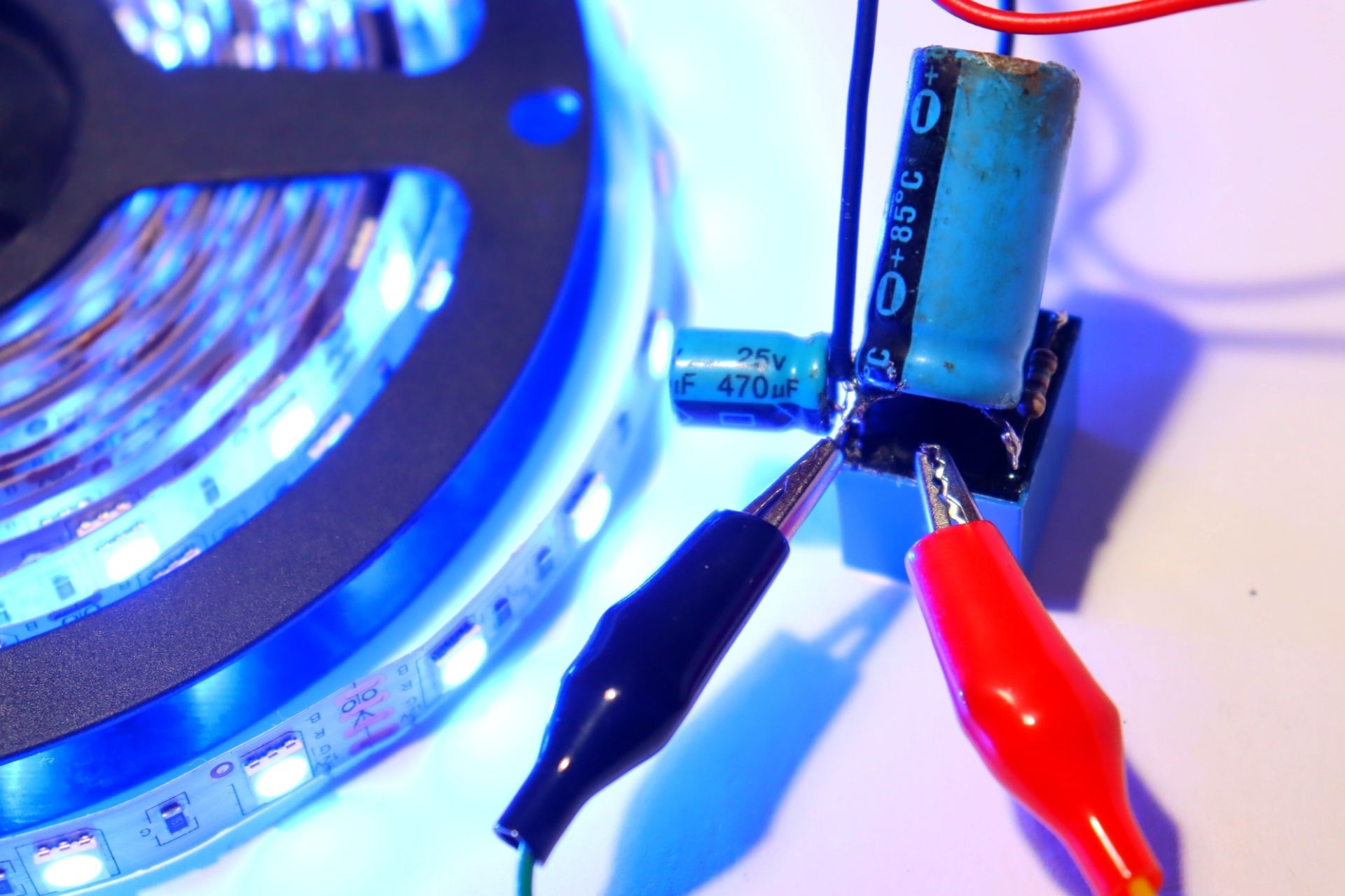 LED Strip Blinker Circuit Using 12V Relay : 7 Steps (with Pictures ...