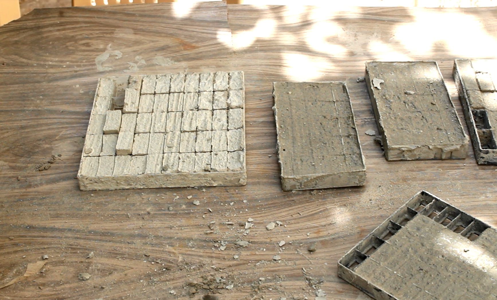 How to Make Mini Cement Bricks : 15 Steps - Instructables
