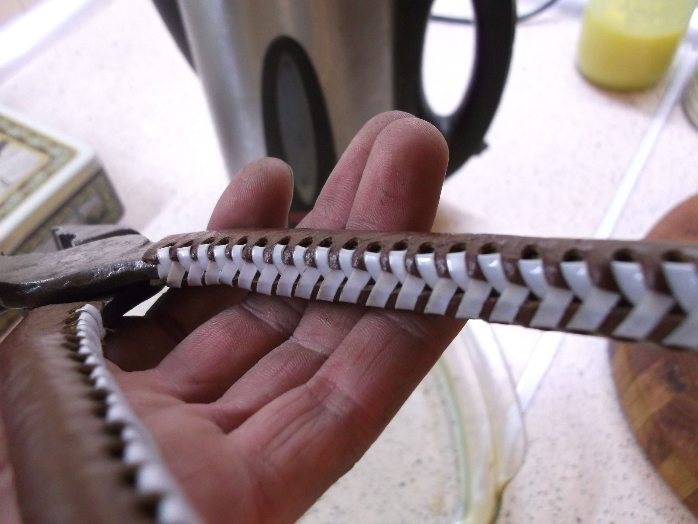 Making/Fixing Tool Grips With Plastic Bottle String : 8 Steps (with ...