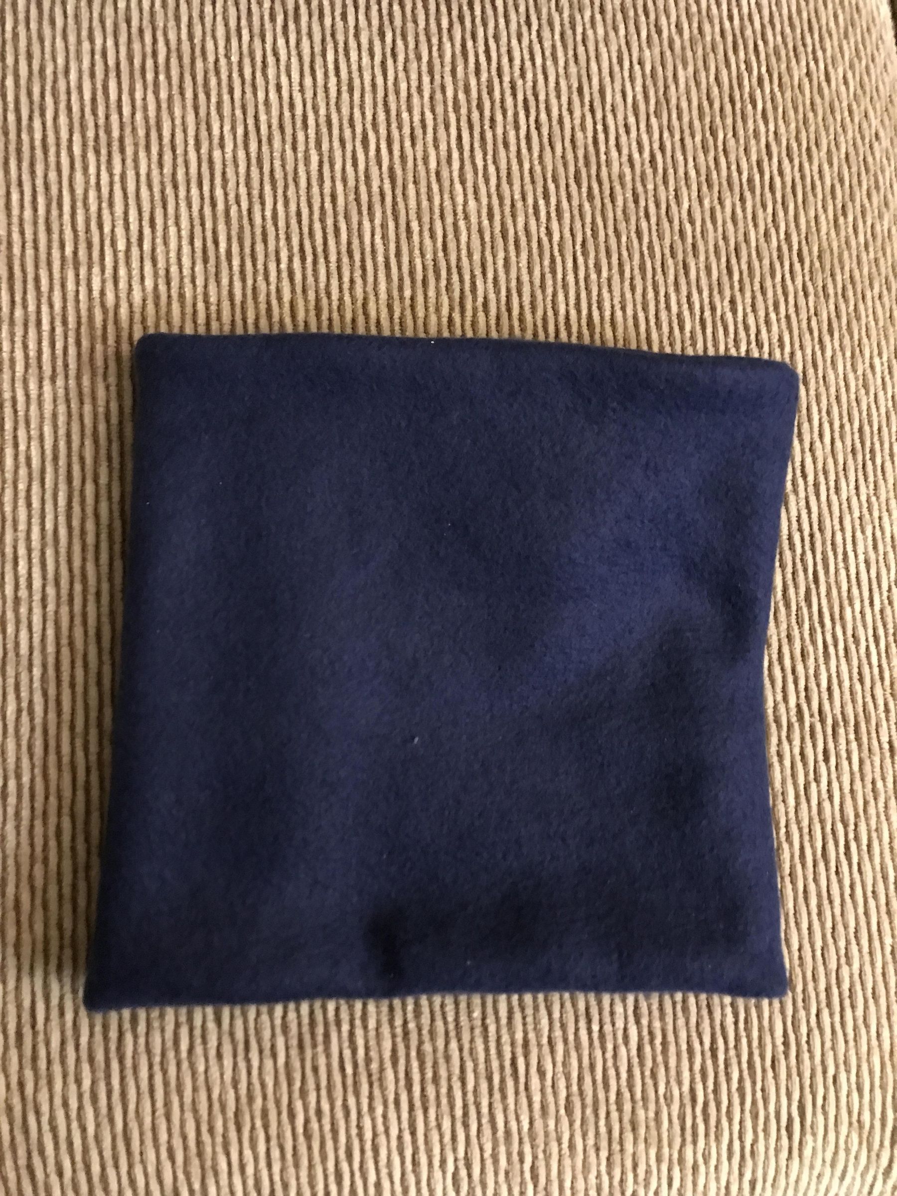 Homemade Fleece Neck Gaiter : 17 Steps - Instructables