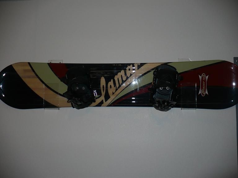 Diy Wall Snowboard Rack : 5 Steps - Instructables