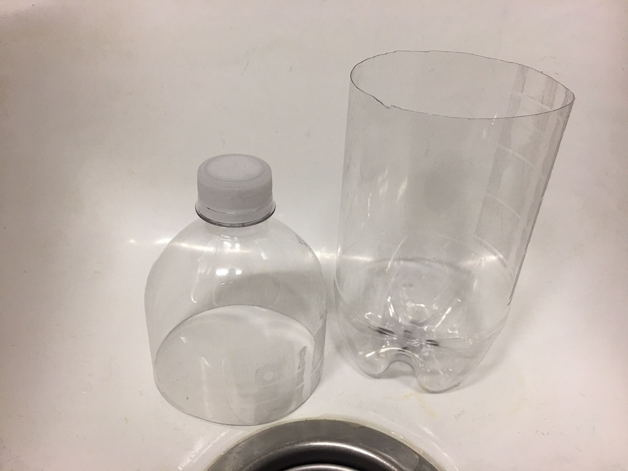 EZ Water Bottle Clock : 6 Steps (with Pictures) - Instructables