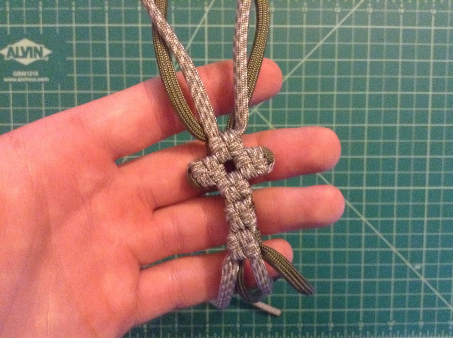 Cross-Knot Cross : 10 Steps - Instructables