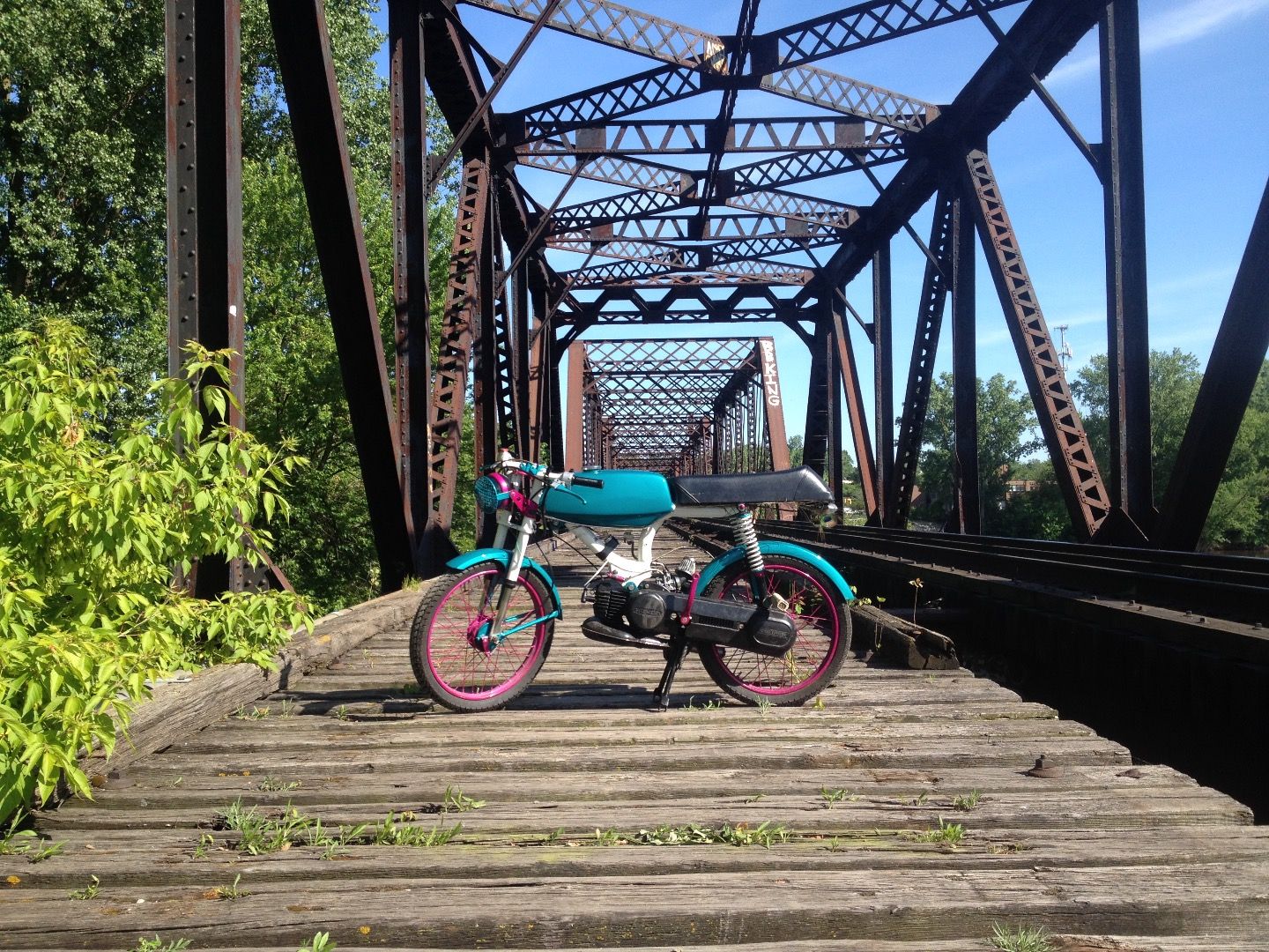 Building a Bike: Custom Honda Hobbit Moped : 8 Steps - Instructables